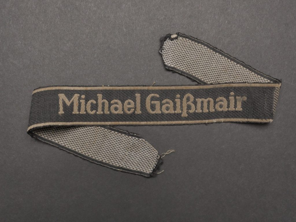 Bande de bras Michael Gaissmair. Michael Gaissmair cuff tittle ...