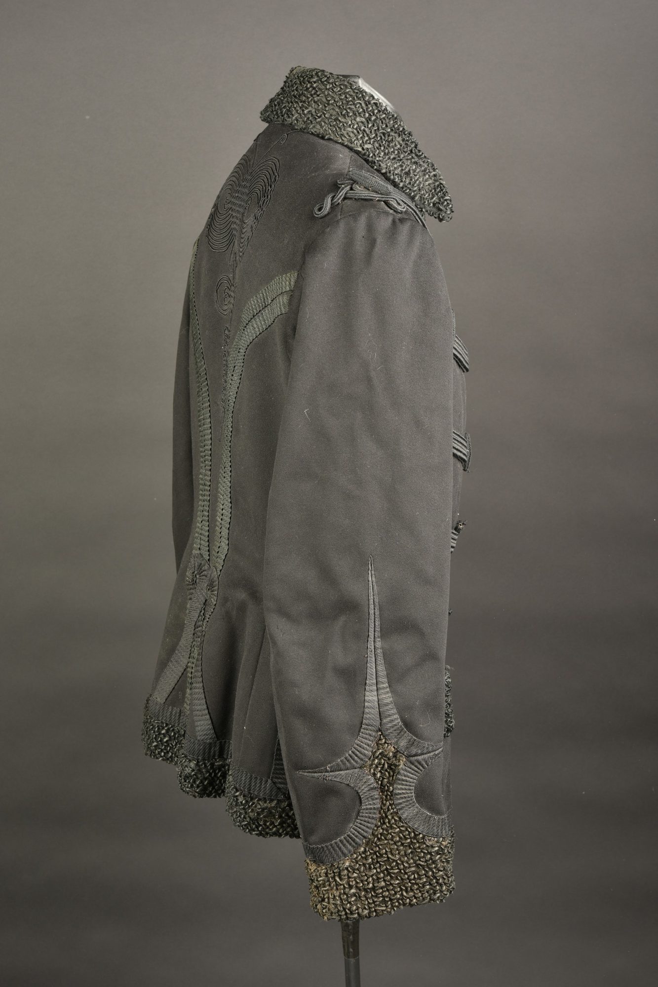 Pelisse d'officier supérieur monté modèle 1889. | Aiolfi G.b.r.