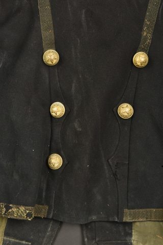 Dolman modèle 1883 et pantalon d'officier de 1ère ou 2nde classe de l ...