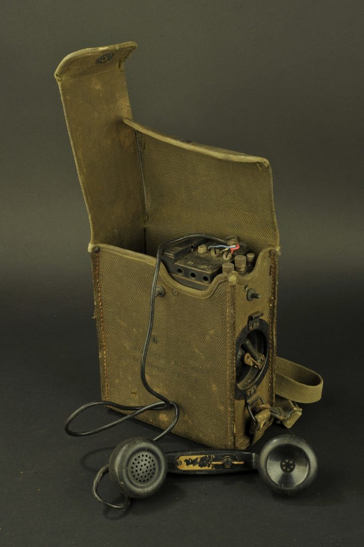 Téléphone De Campagne Us Aiolfi G B R