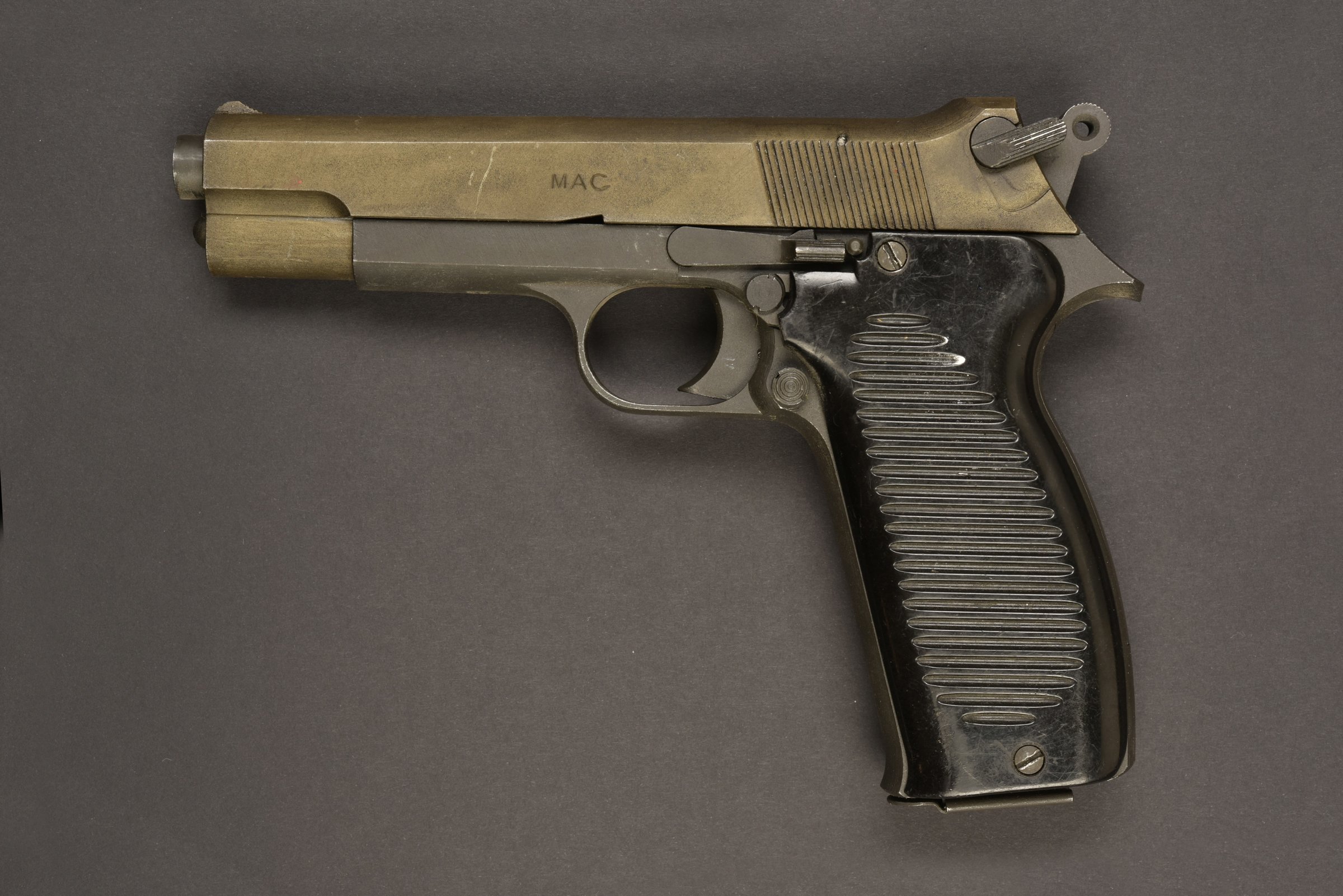 Pistolet MAC 1950 . Catégorie C9. | Aiolfi G.b.r.