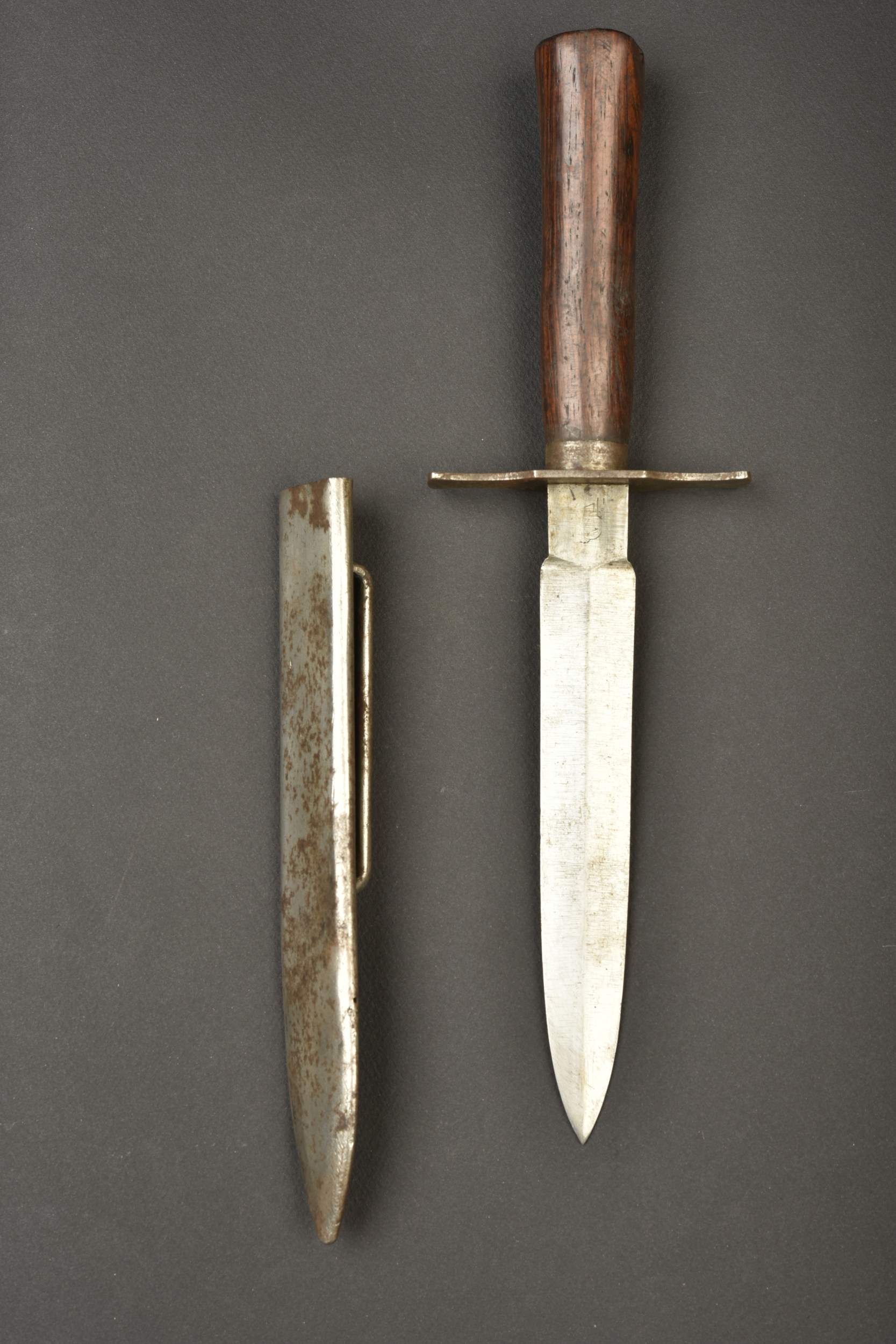 Poignard français Vengeur 1870 | Aiolfi G.b.r.