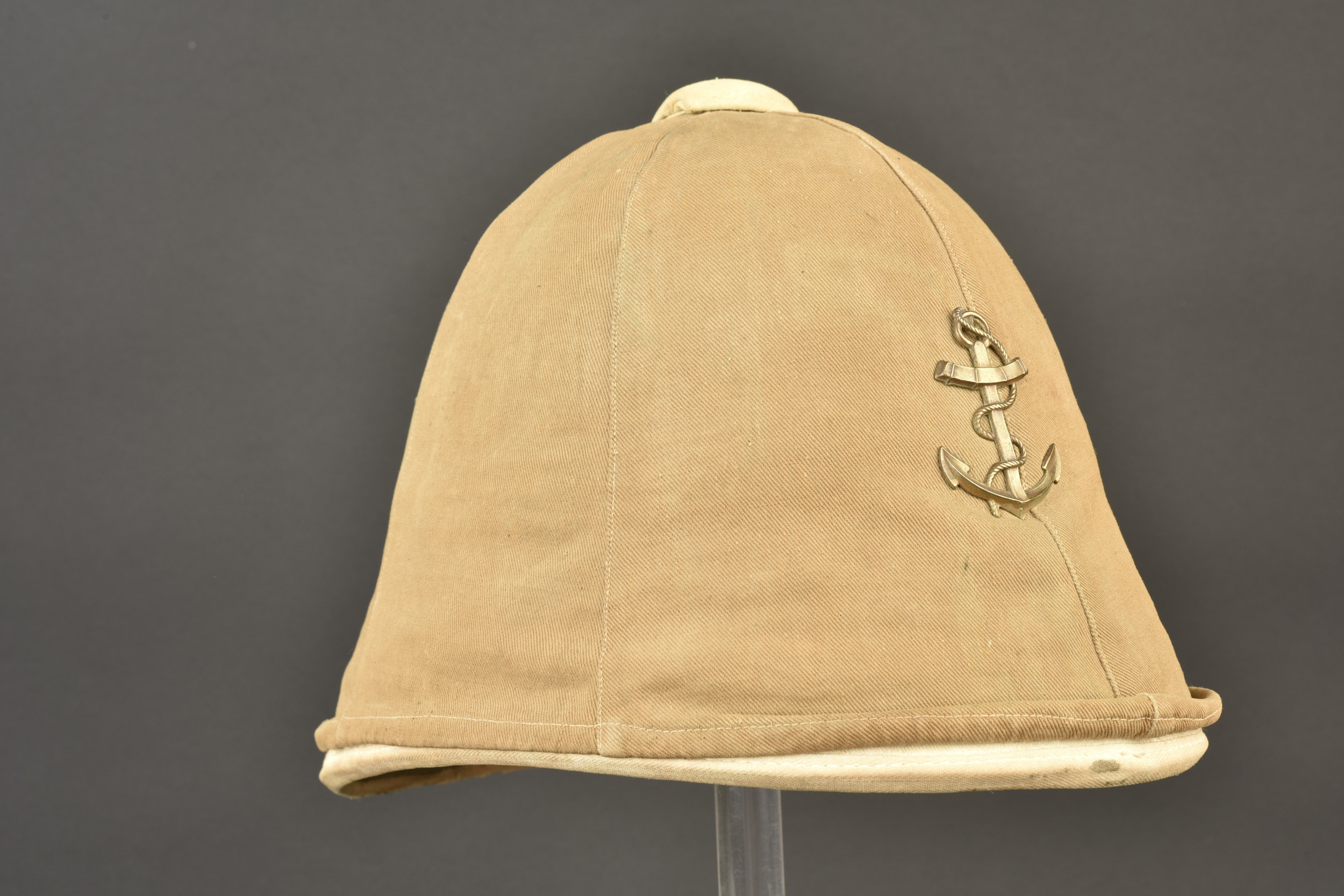 Casque coloniale français pain de sucre | Aiolfi G.b.r.