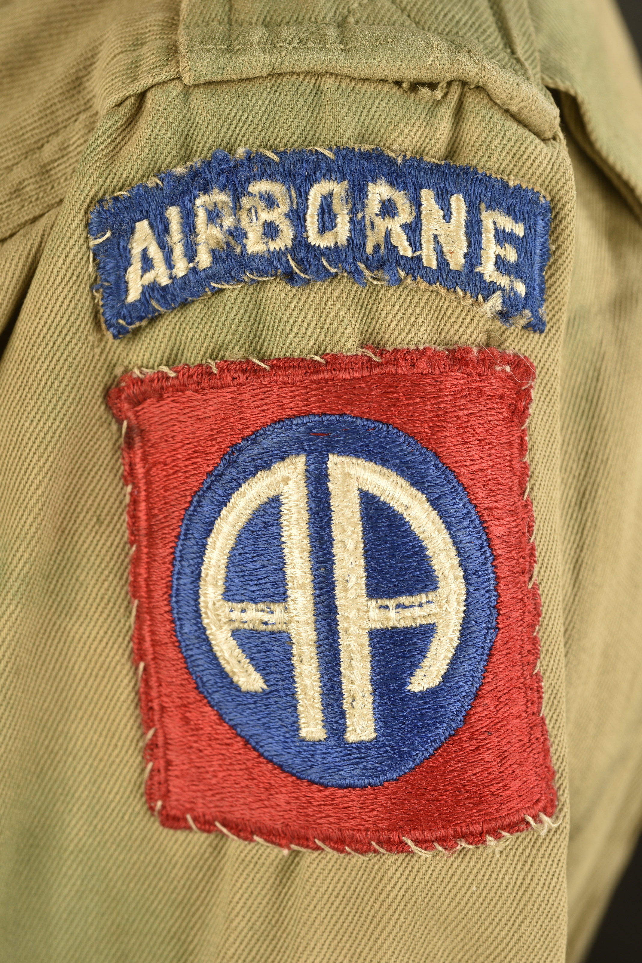 Uniforme du pathfinder Carl Robert Ratzel de la 82ème Airborne. M-42 ...