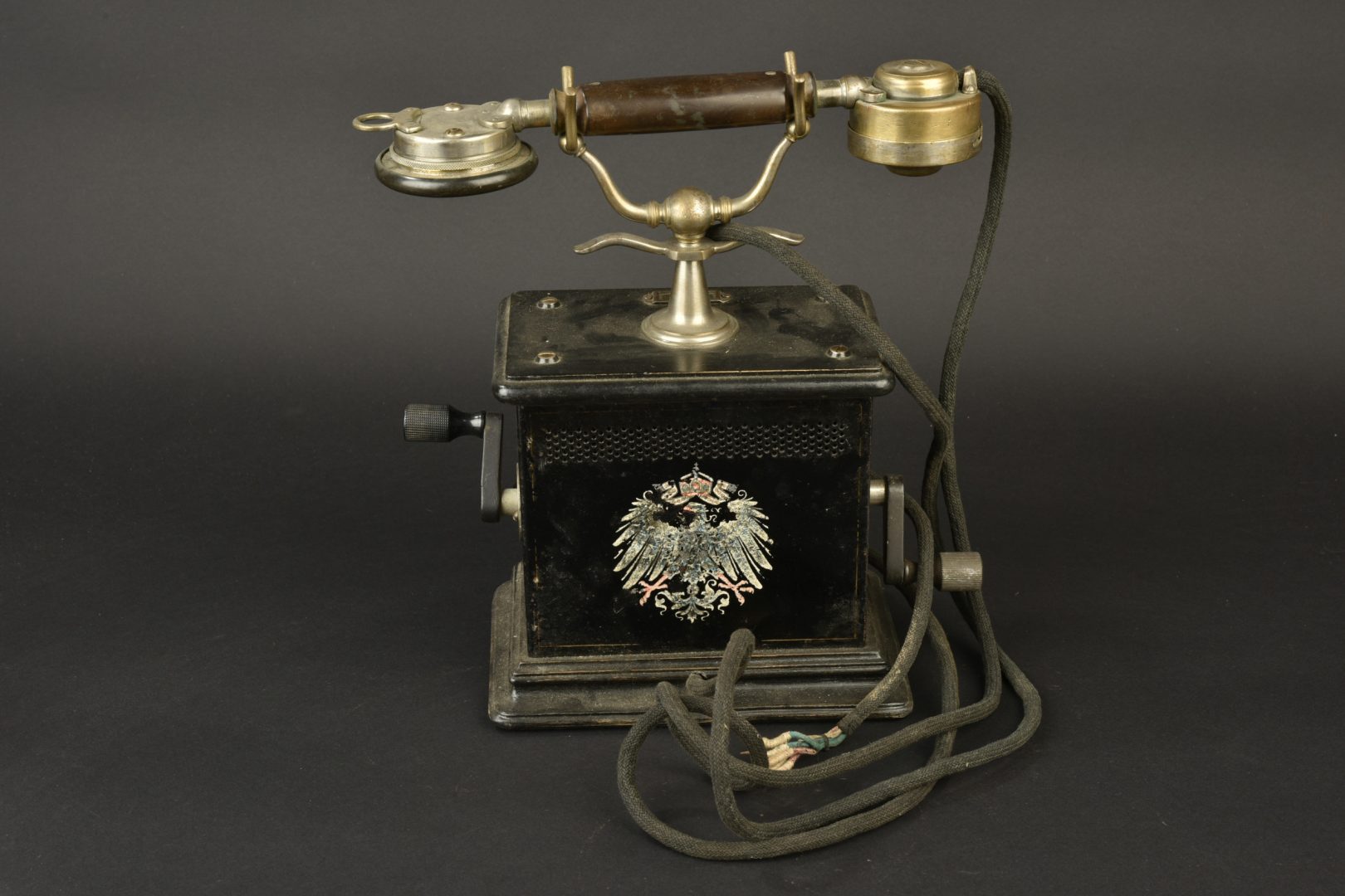 Téléphone de bureau allemand | Aiolfi G.b.r.