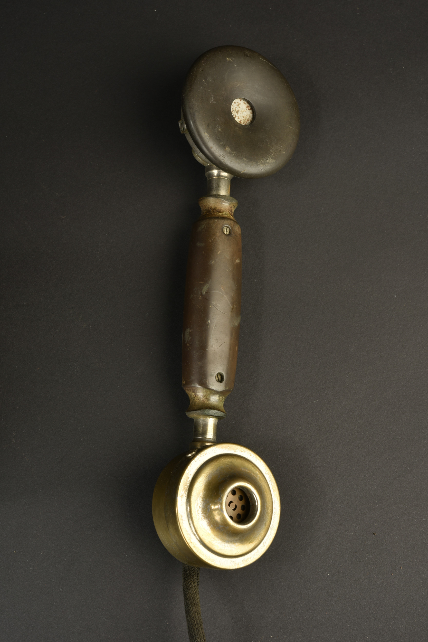 Téléphone de bureau allemand | Aiolfi G.b.r.