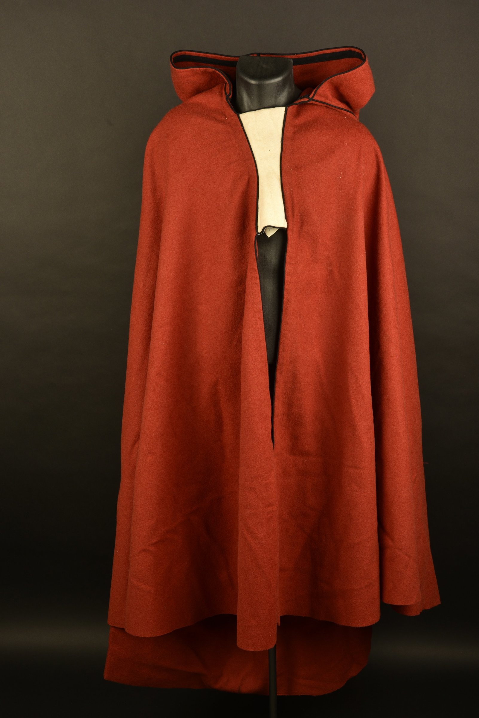 Burnous | Aiolfi G.b.r.