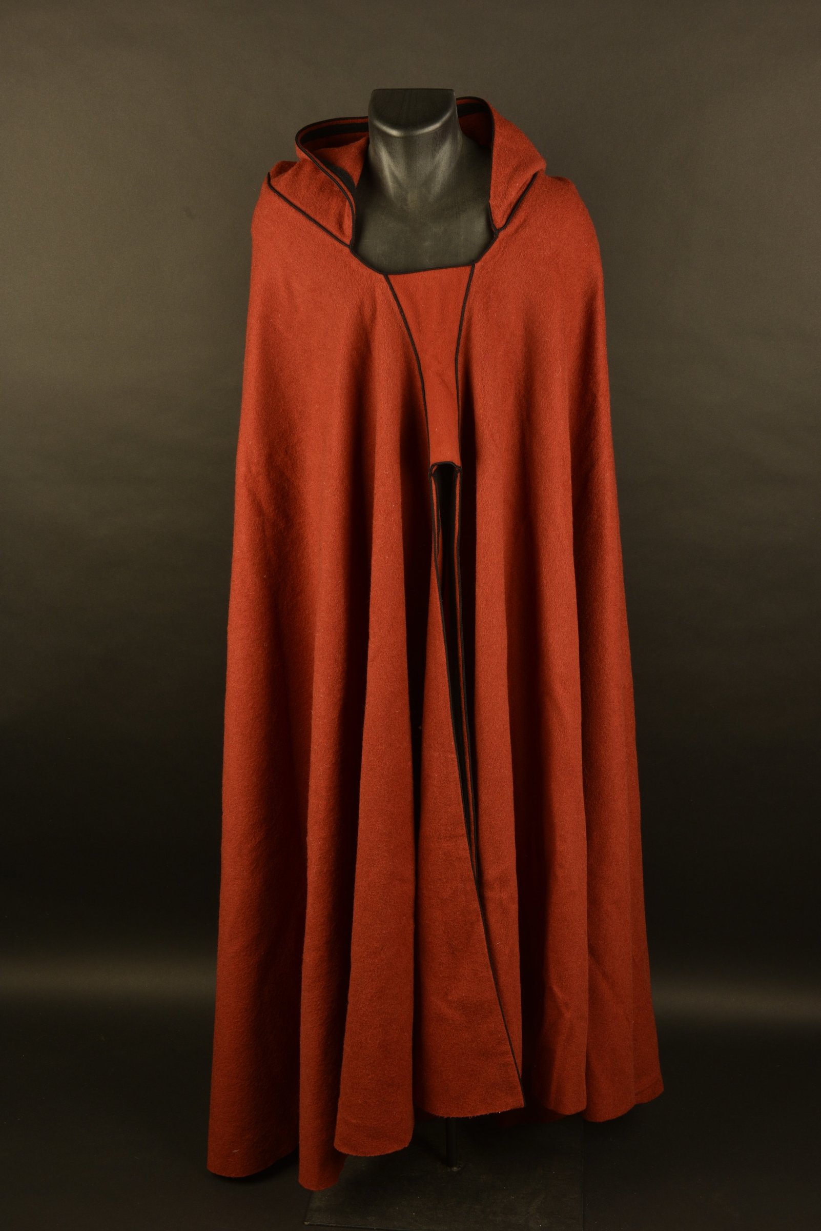 Burnous | Aiolfi G.b.r.