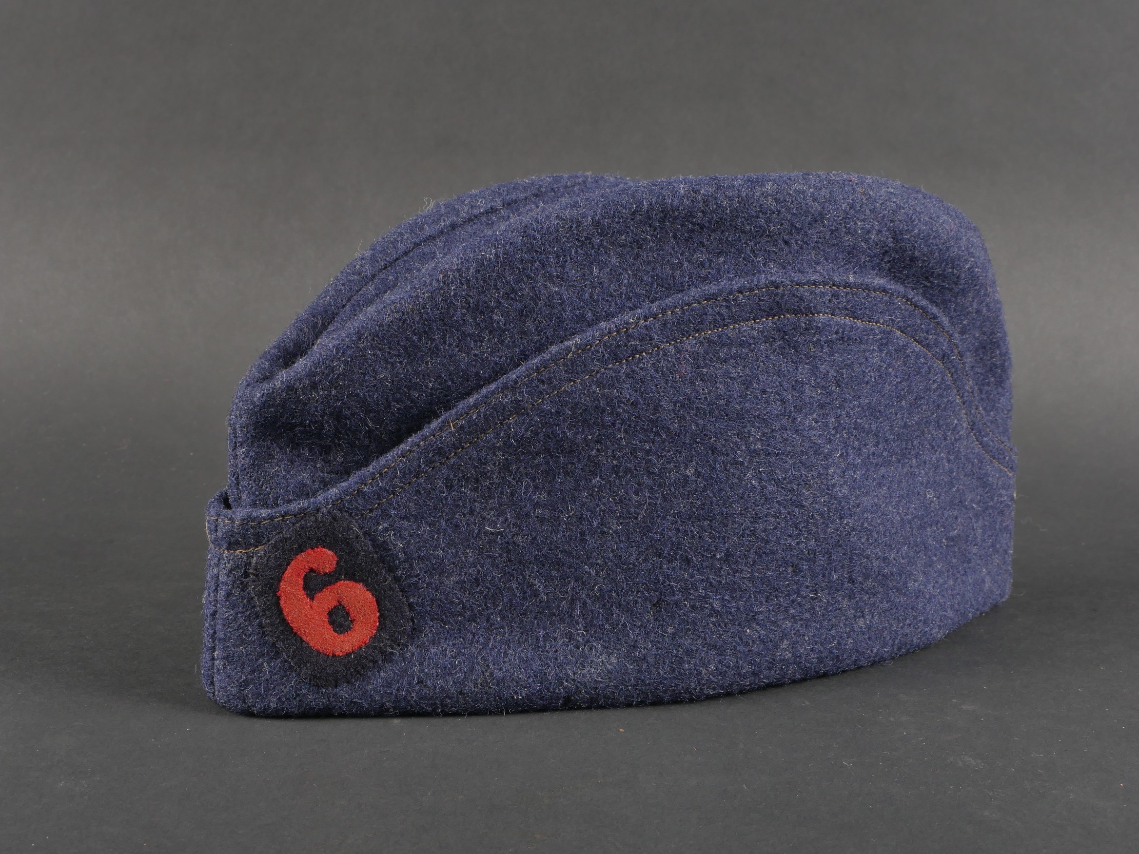 Bonnet de police Mle 1891 gris de fer bleuté du 6e RI. Model 1891 Side ...
