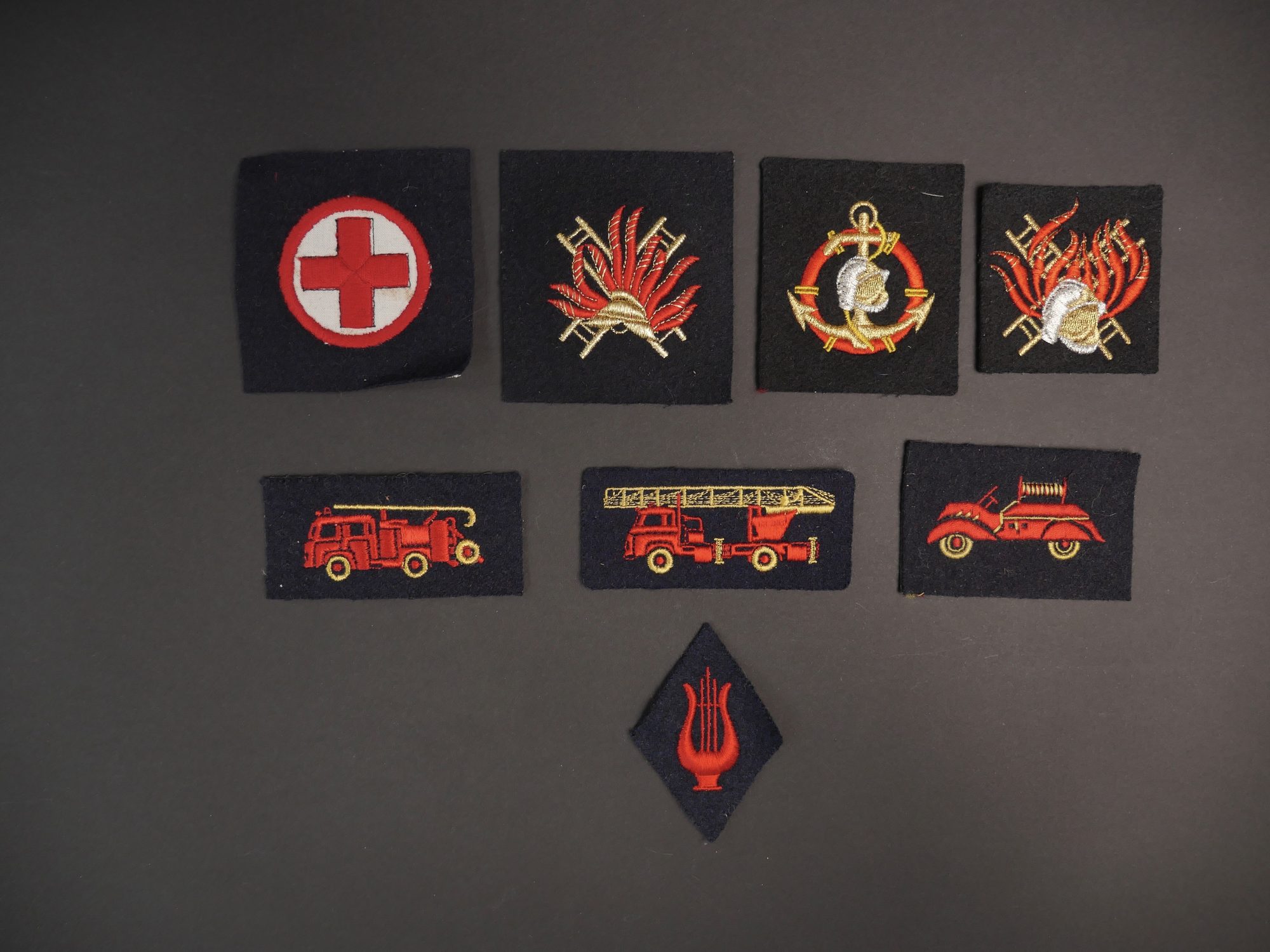 Ensemble d'insignes de spécialités de la BSPP | Aiolfi G.b.r.