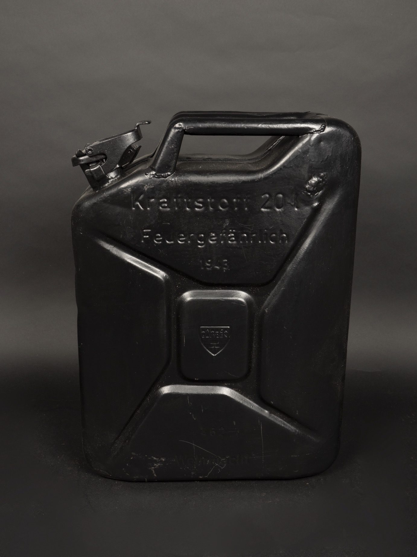 Jerrycan allemand. | Aiolfi G.b.r.