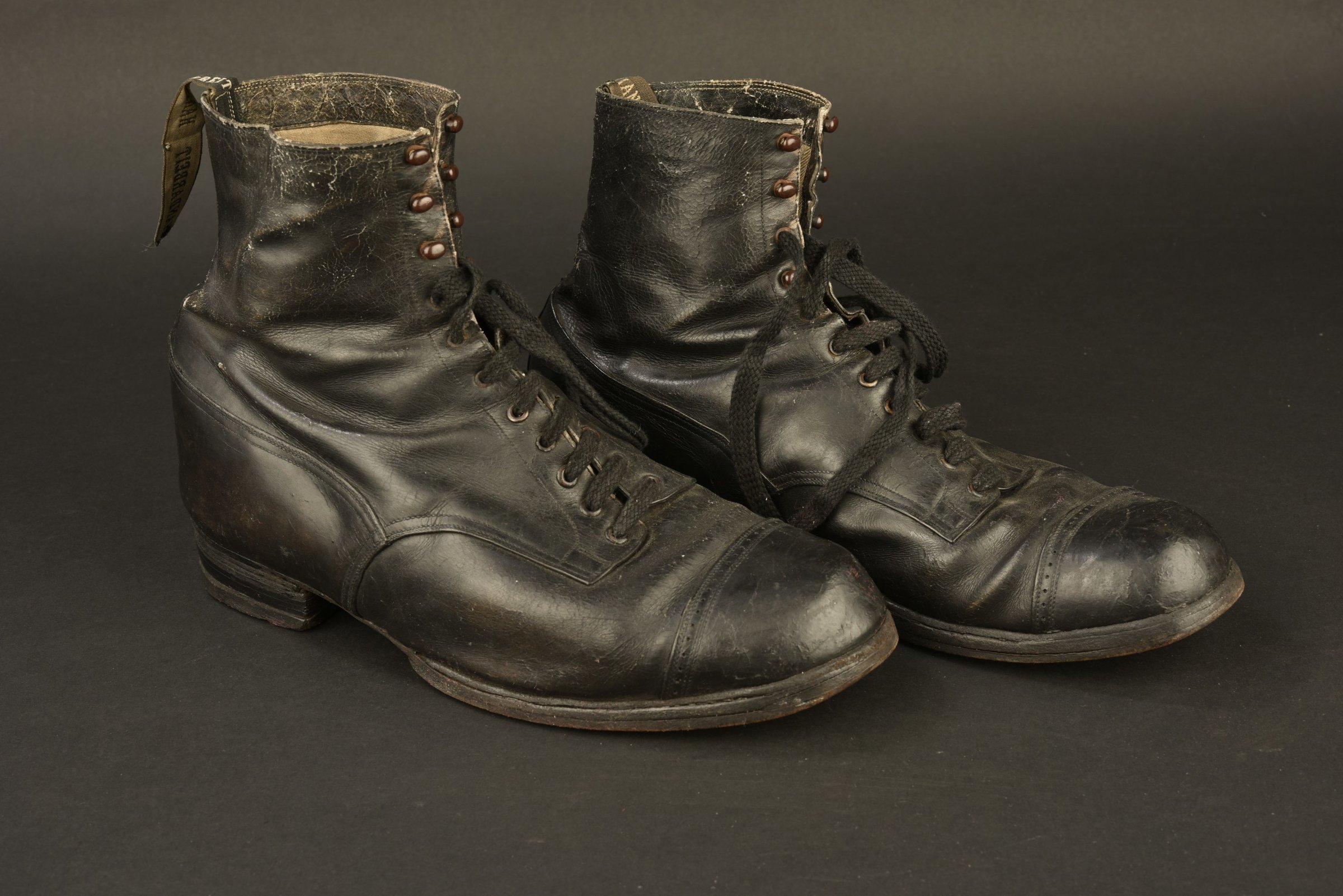 Paire de brodequins officier | Aiolfi G.b.r.