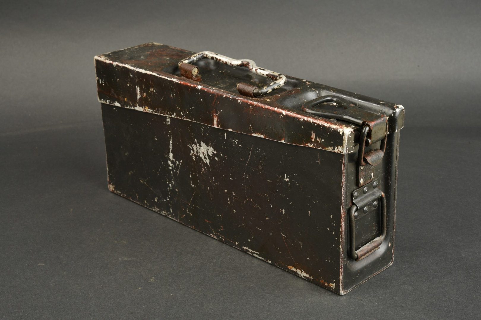 Caisse MG. | Aiolfi G.b.r.