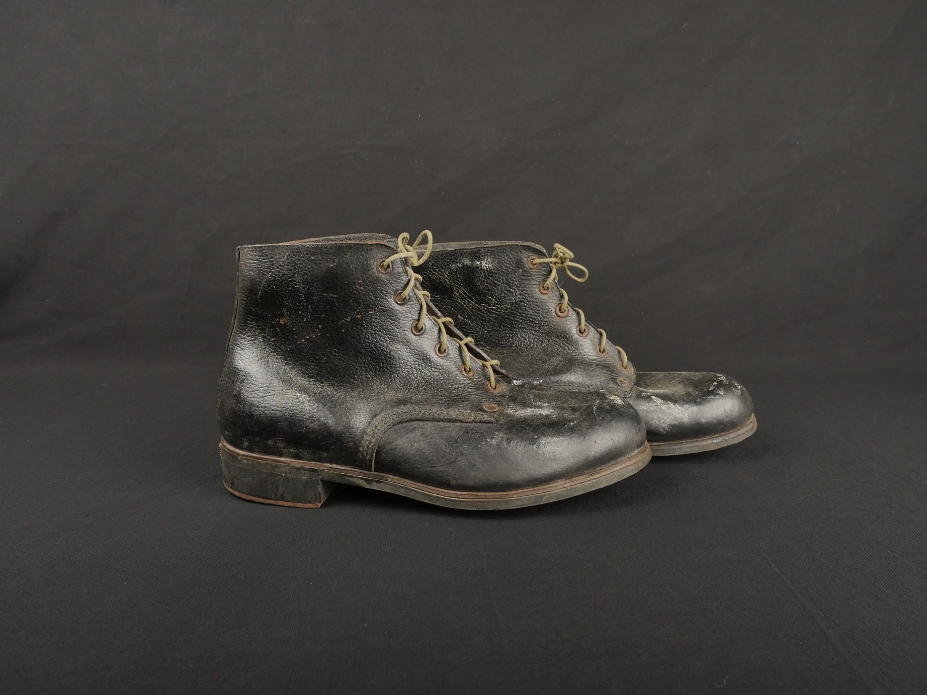 Brodequins type allemand. | Aiolfi G.b.r.