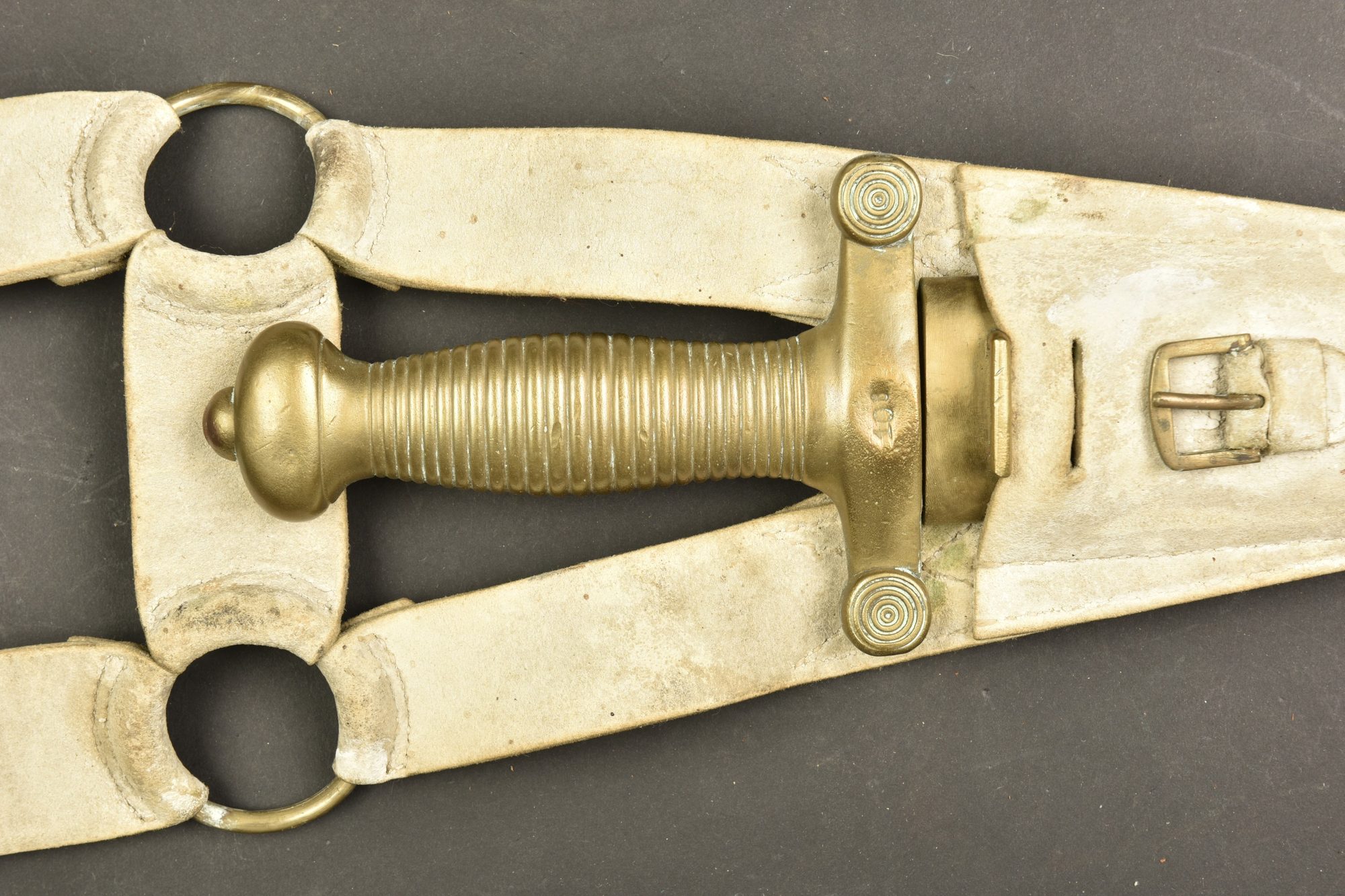 Porte fourreau et fourreau de sabre briquet et glaive et ceinturon en ...