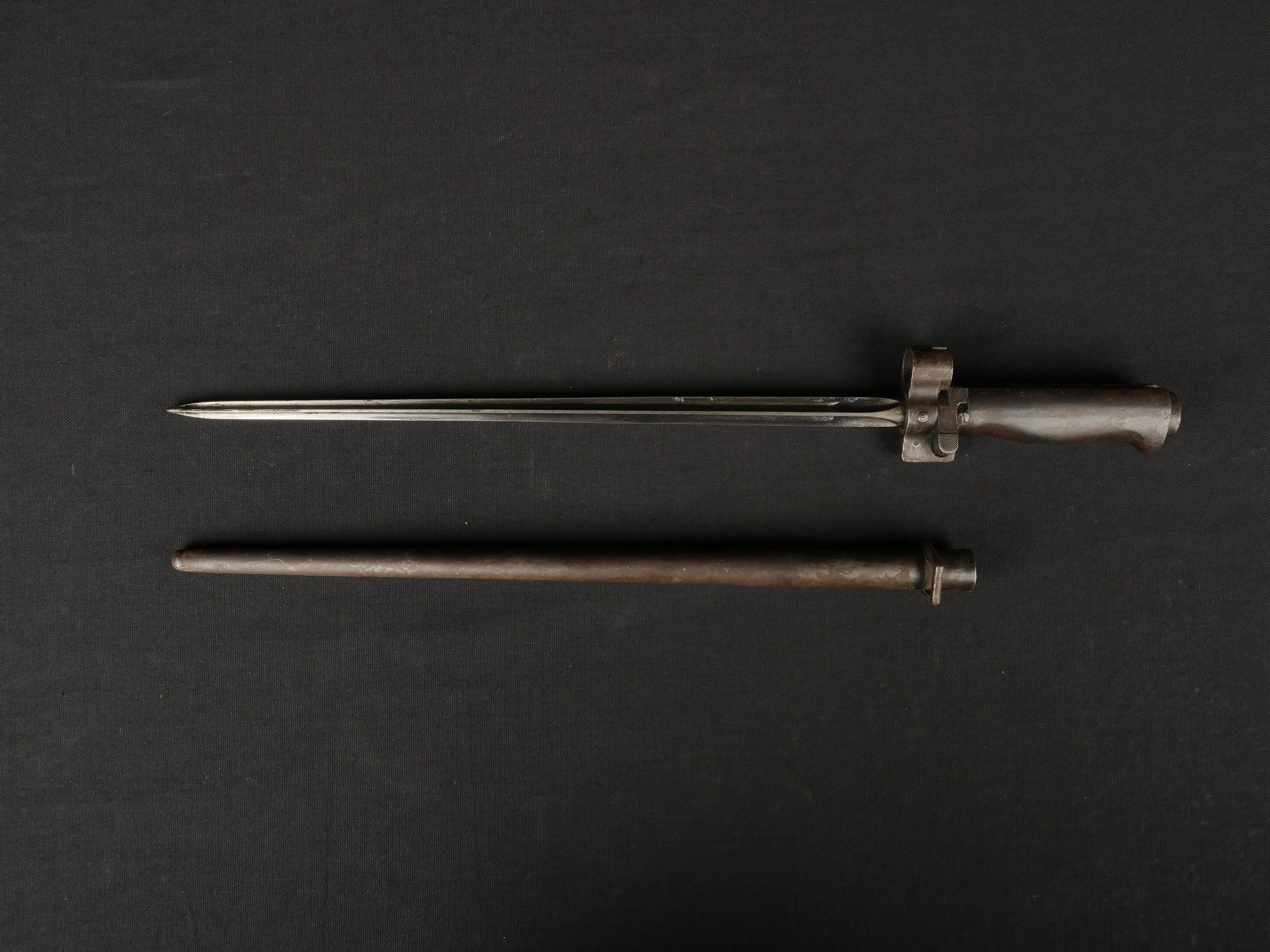 Baïonnette Rosalie. | Aiolfi G.b.r.
