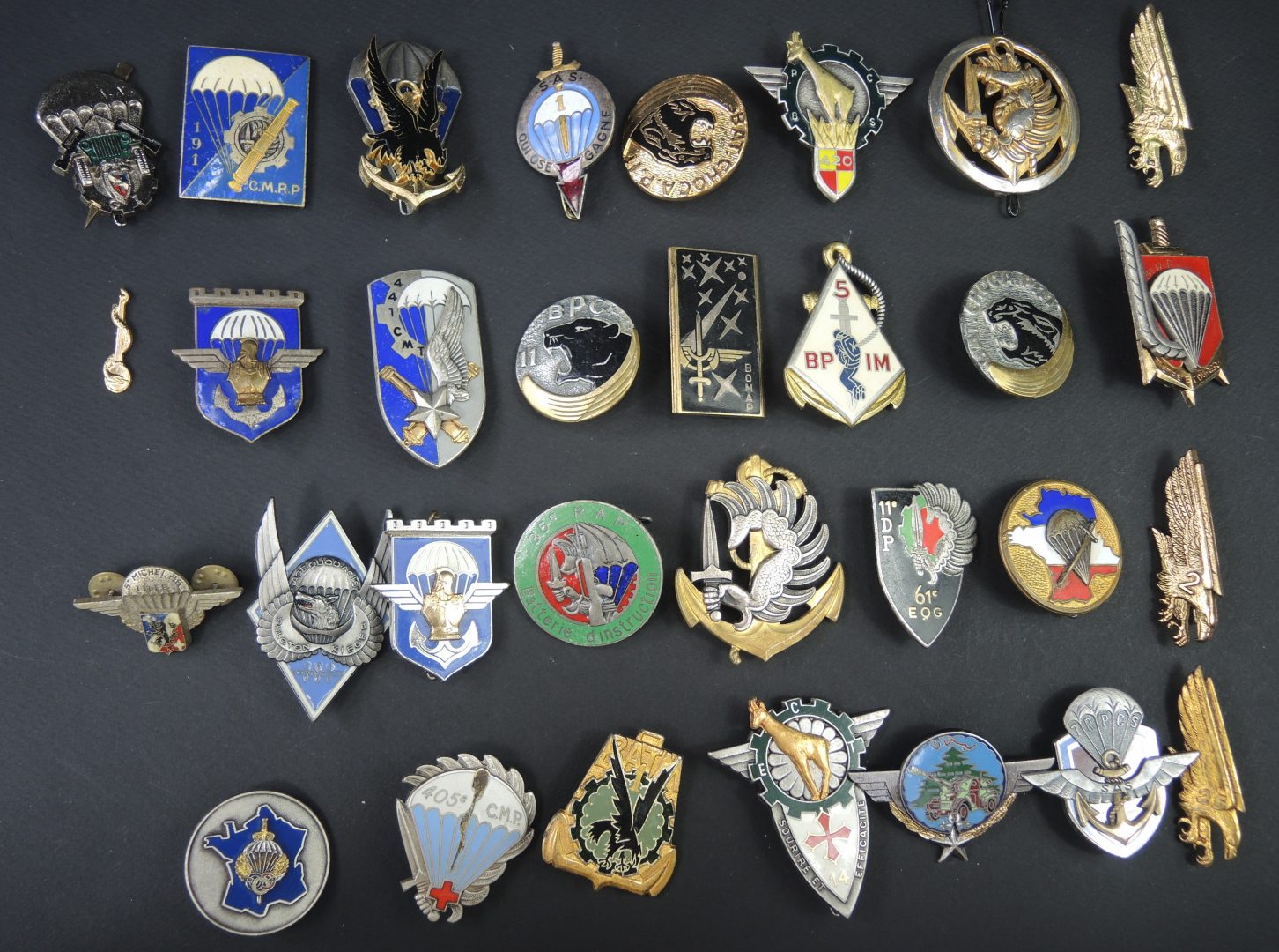 Ensemble d'insignes TAP | Aiolfi G.b.r.