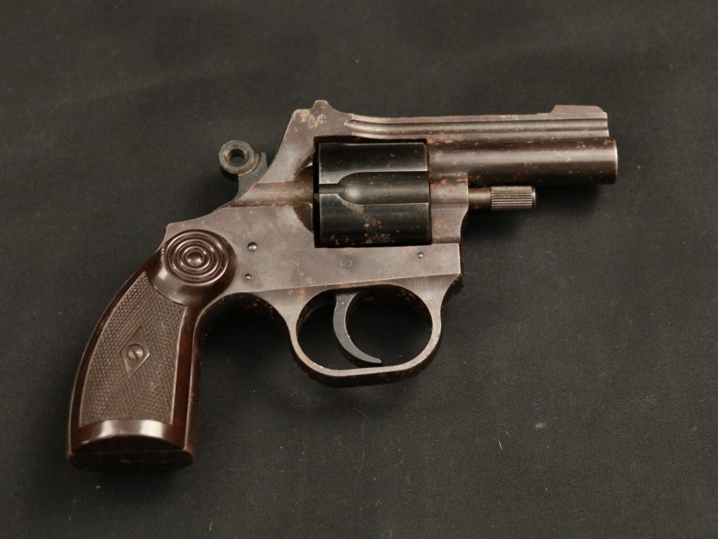Revolver d'alarme. Allemand. | Aiolfi G.b.r.
