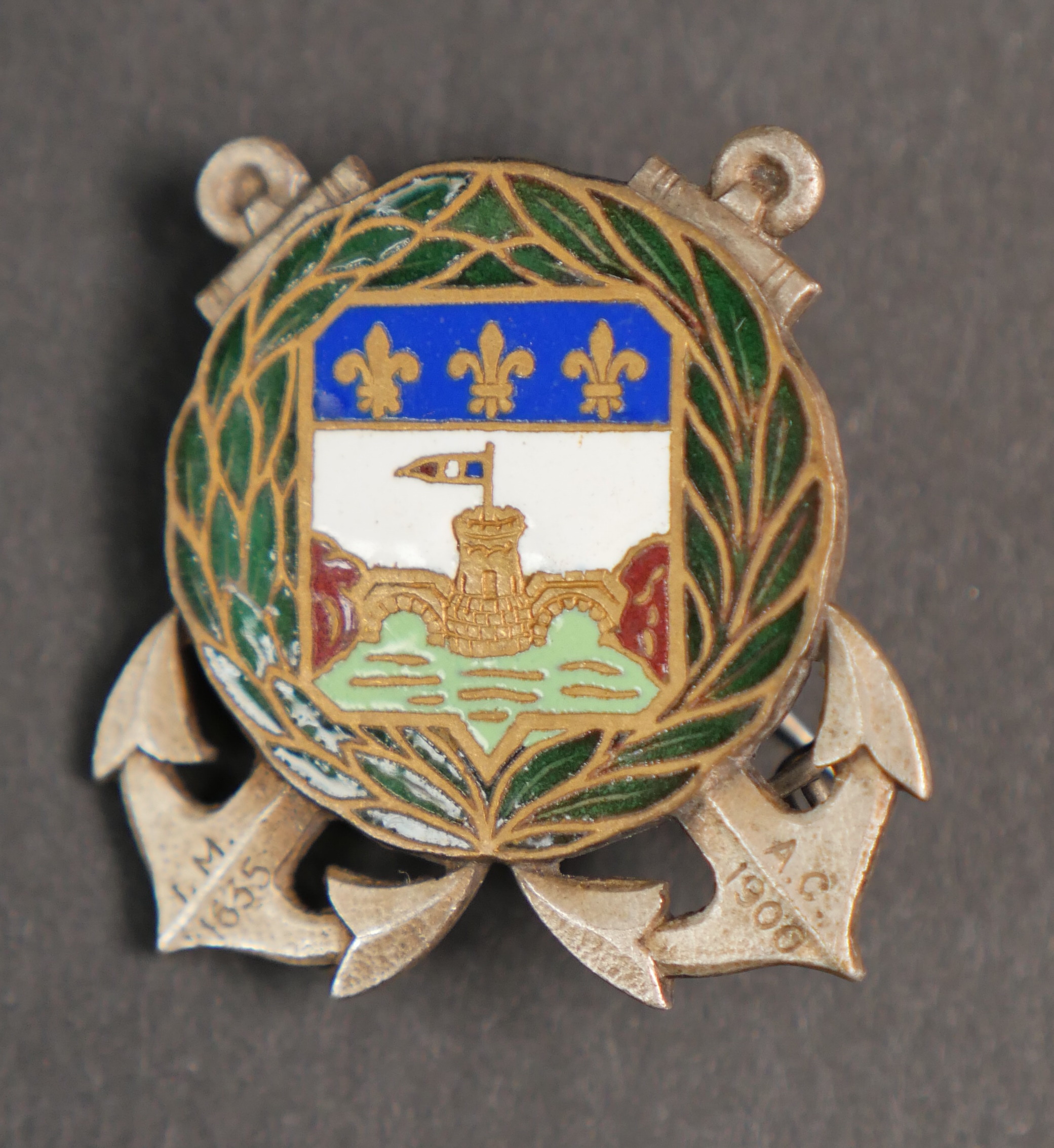 Ensemble d'insignes troupes coloniales | Aiolfi G.b.r.