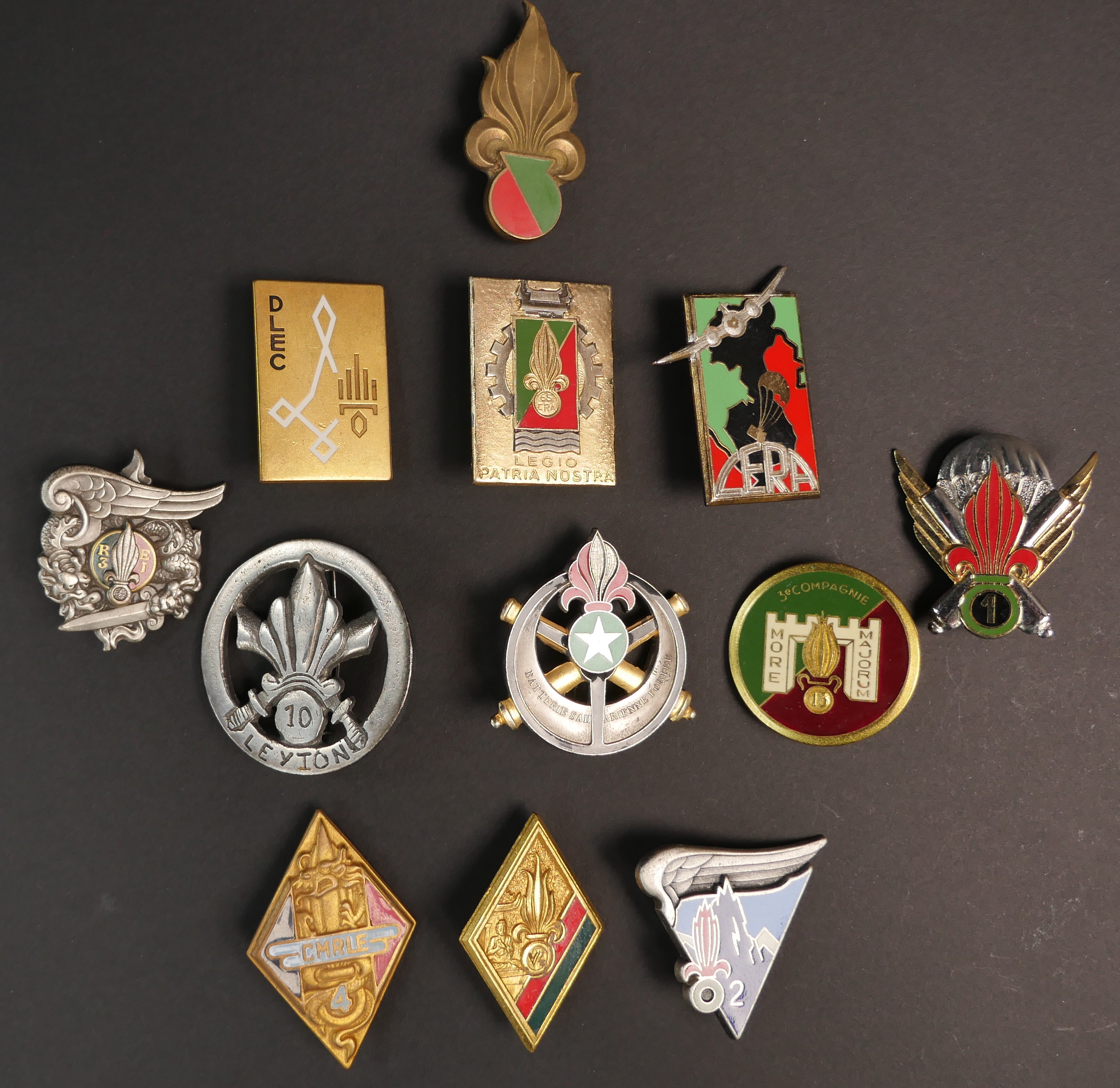 Ensemble d'insignes Légion Etrangère | Aiolfi G.b.r.