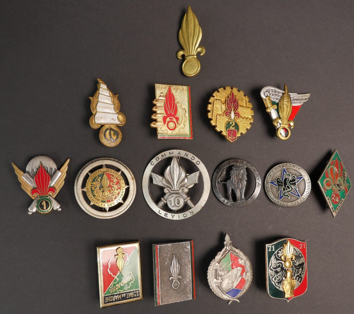 Ensemble d'insignes Légion Etrangère | Aiolfi G.b.r.