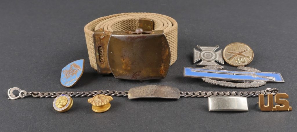 Effets personnel de Lyle Bouck JR 1st Inf. Personal effects of Lyle ...