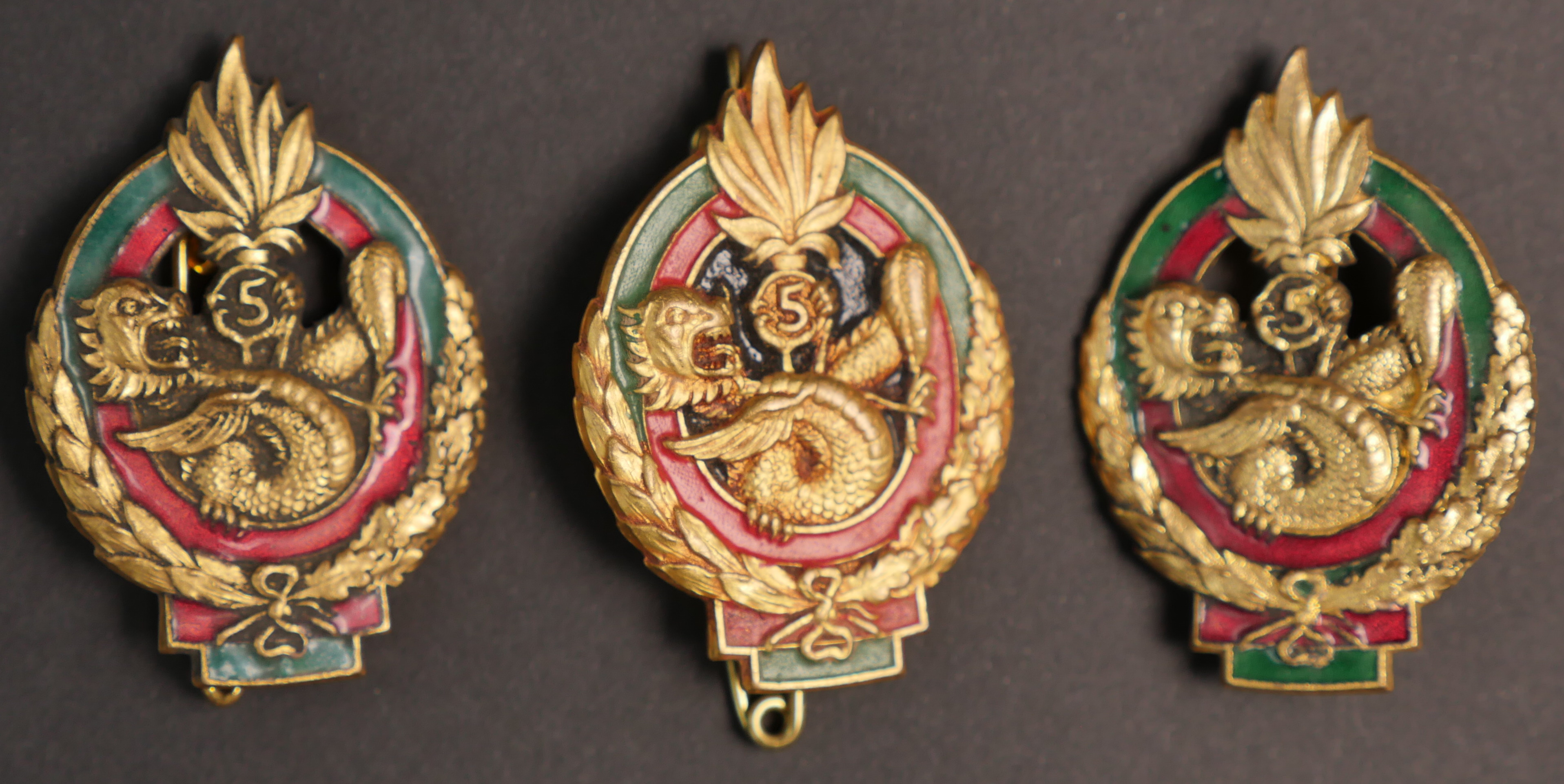 Ensemble d'insignes Légion Etrangère | Aiolfi G.b.r.