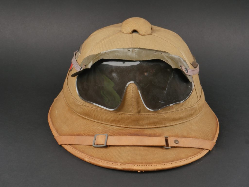 Casque tropical LW. Luftwaffe tropical helmet. | Aiolfi G.b.r.