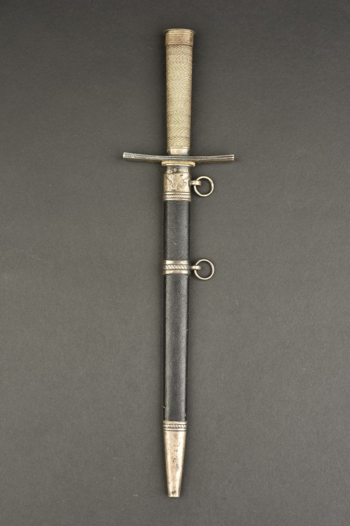 Dague de cadre HJ. German officer Hitlerjugend dagger. | Aiolfi G.b.r.