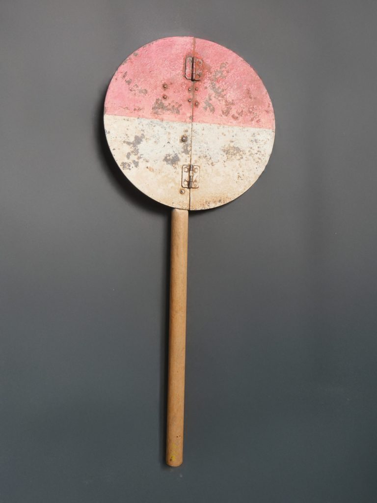 Raquette de signalisation. Signal Paddle. | Aiolfi G.b.r.