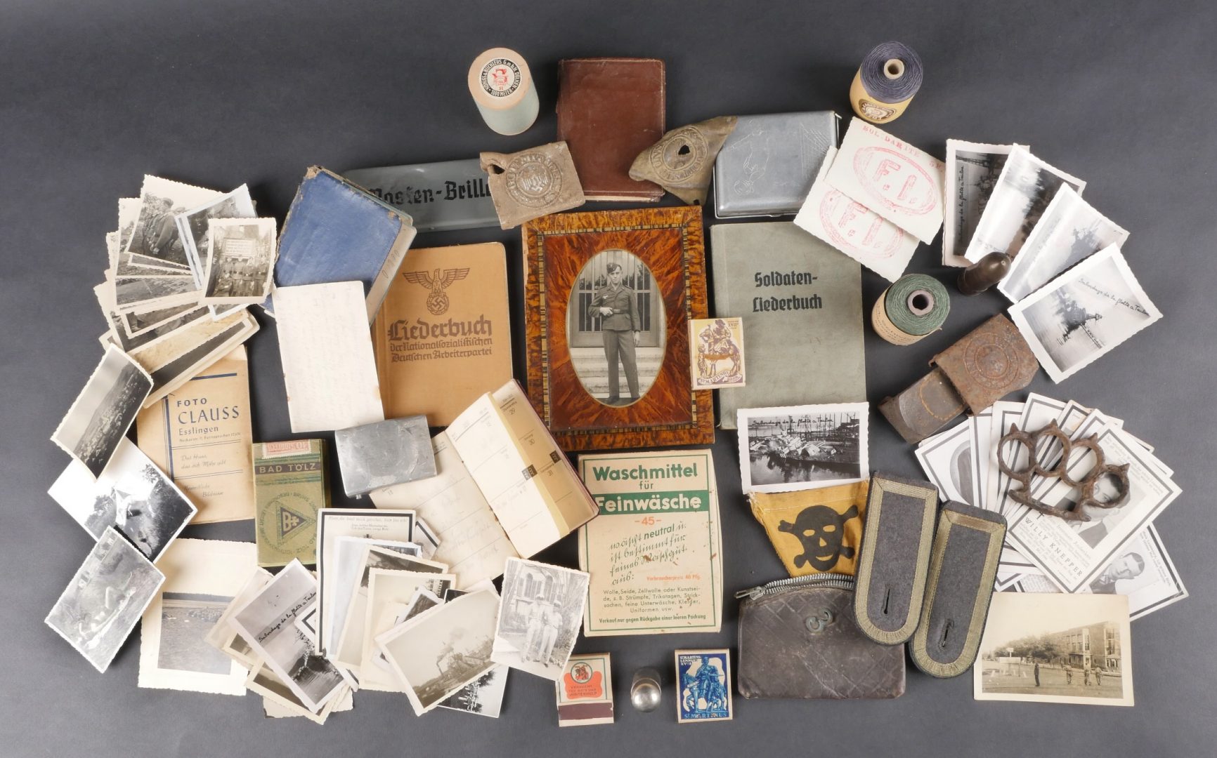 Accessoires allemand. German accessories. | Aiolfi G.b.r.