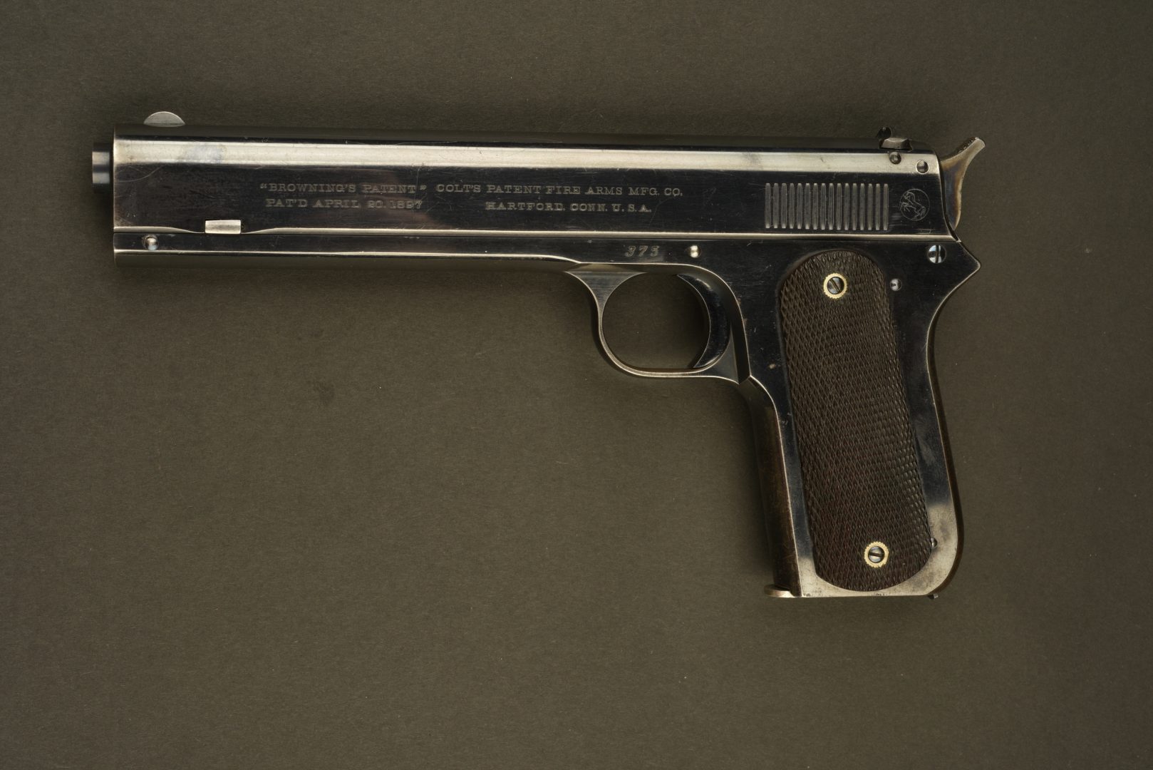 Exceptionnel pistolet COLT 1900. Catégorie D | Aiolfi G.b.r.