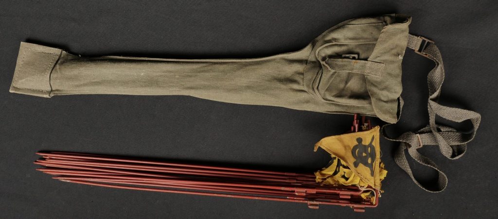 Piquets de mine. Mine stakes. | Aiolfi G.b.r.
