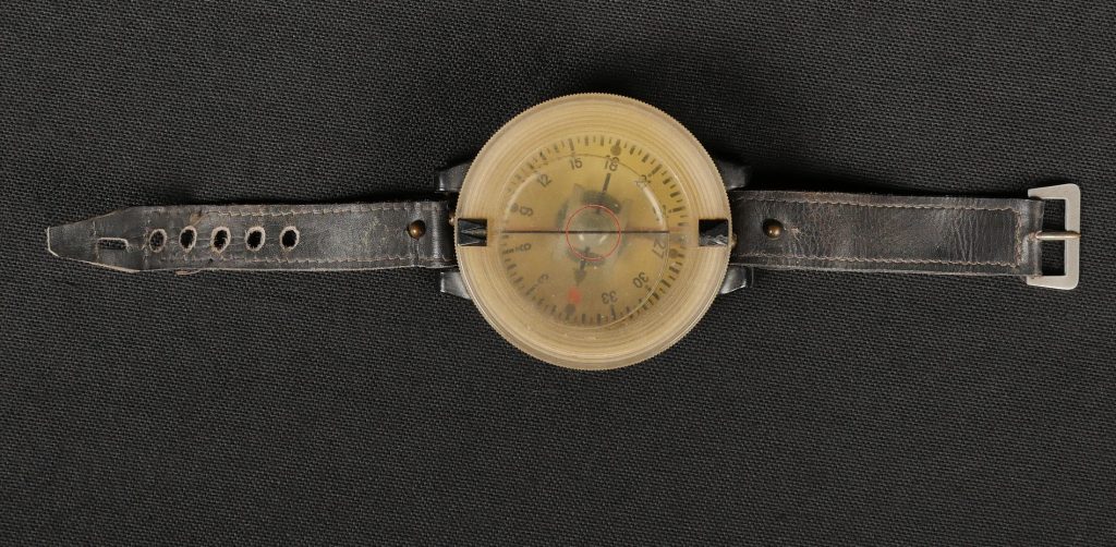Boussole de poigné. German Wrist compass. | Aiolfi G.b.r.