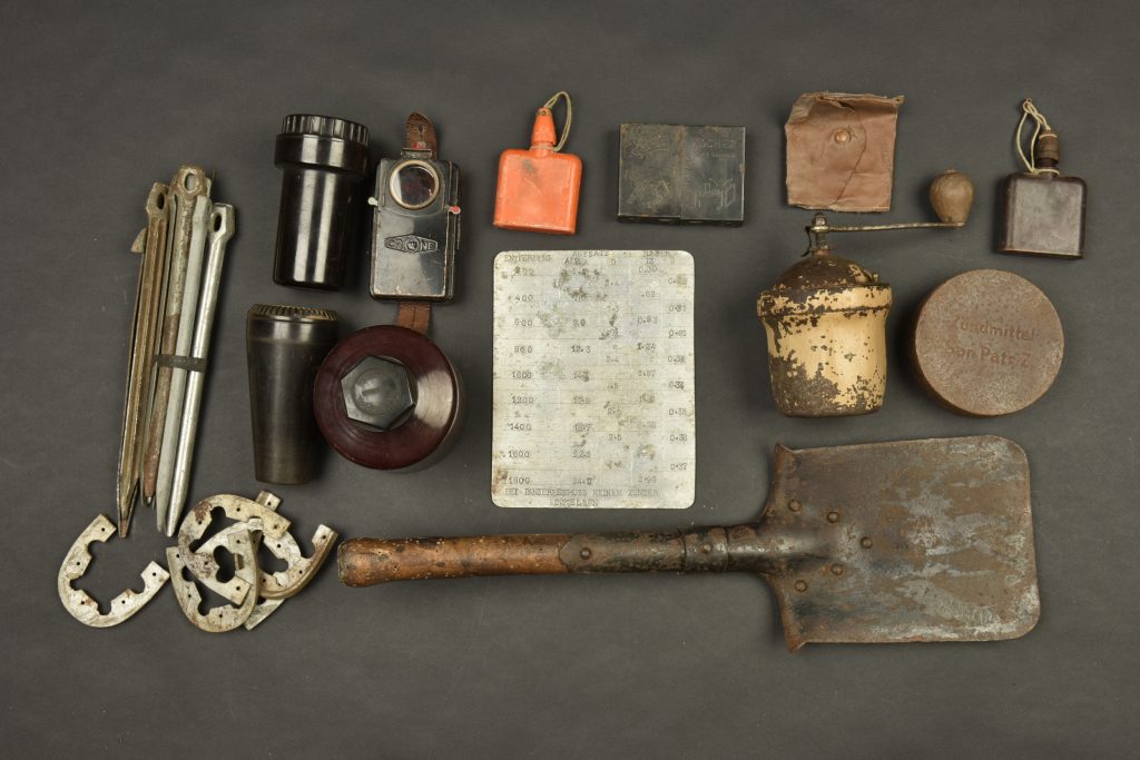 Accessoires de la Heer. German accessories. | Aiolfi G.b.r.