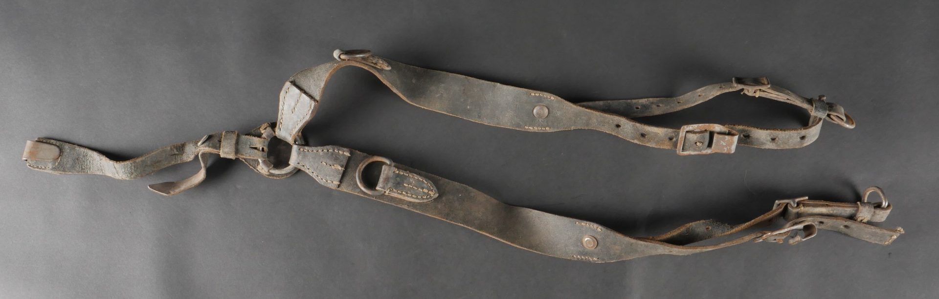 Brelage allemand. German Y strap. | Aiolfi G.b.r.