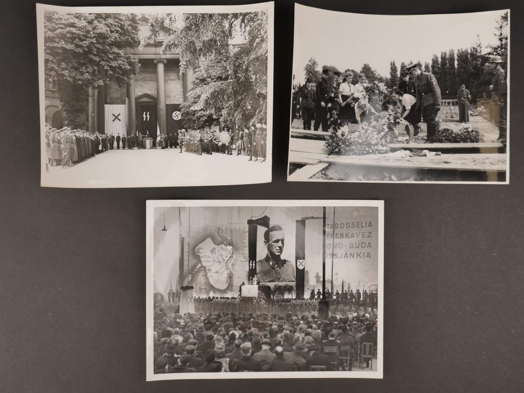 Ensemble de 3 photos de la SS Wallonie.Set of 3 photos of the SS ...