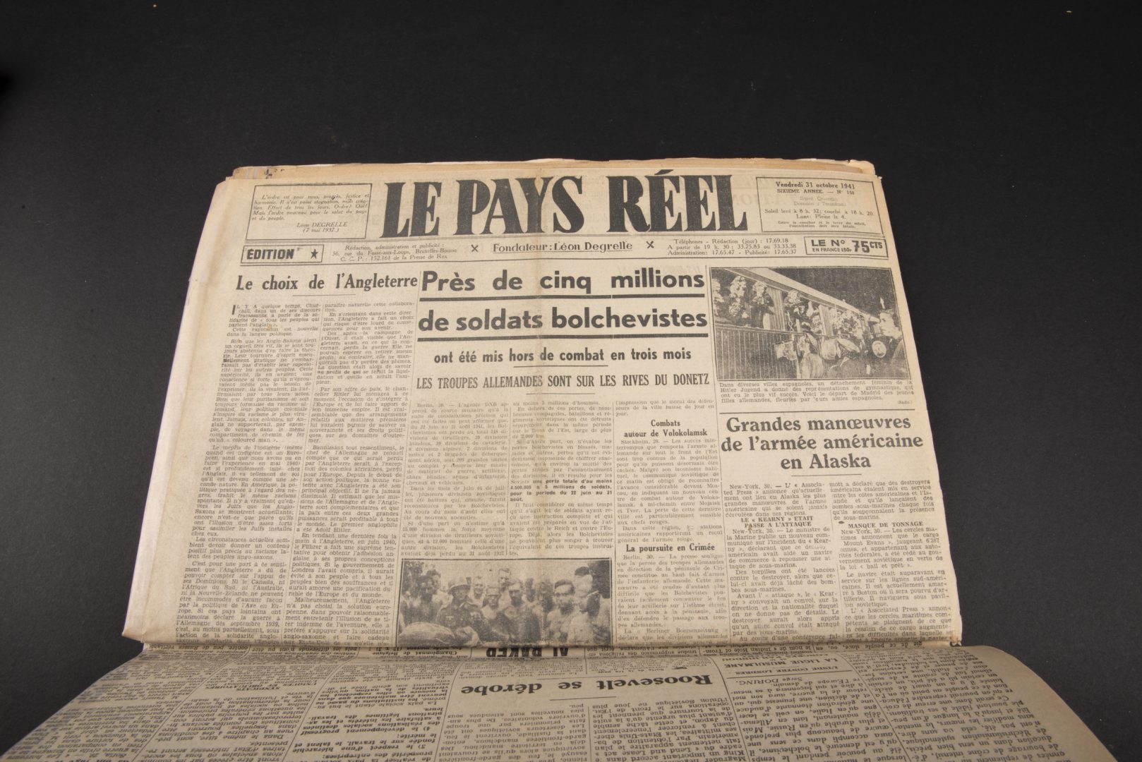 Ensemble de journaux rexiste Le Pays Réel | Aiolfi G.b.r.