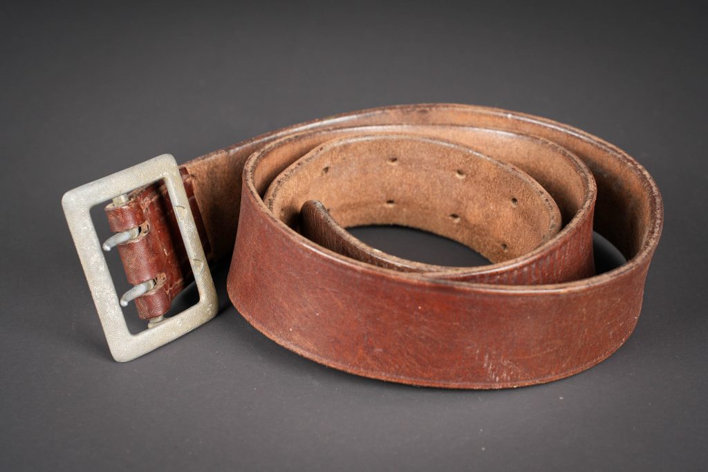 Ceinturon d'officier allemand. German officer belt. | Aiolfi G.b.r.
