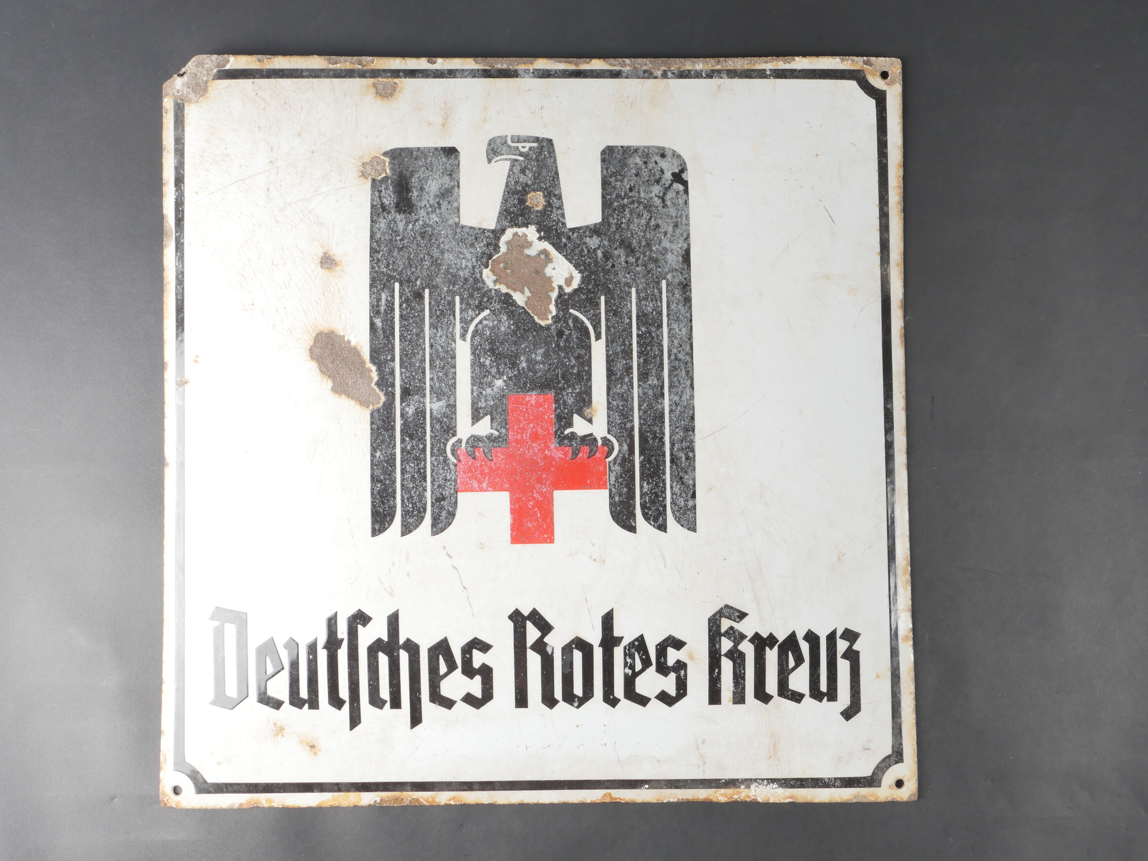 Plaque émaillée DRK. DRK Enamel Sign | Aiolfi G.b.r.