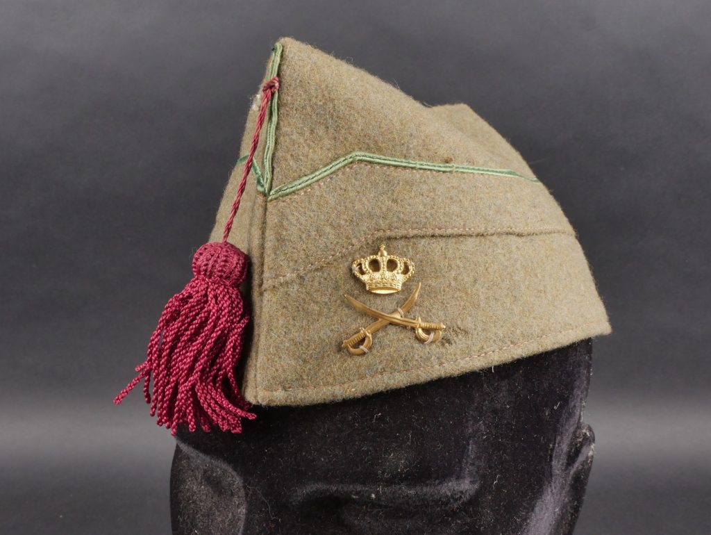 Calot de l'armée belge. Belgian army side cap | Aiolfi G.b.r.