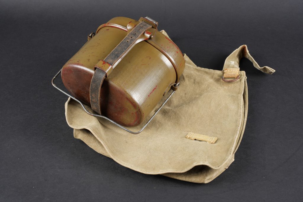Accessoires allemand. German accessories. | Aiolfi G.b.r.