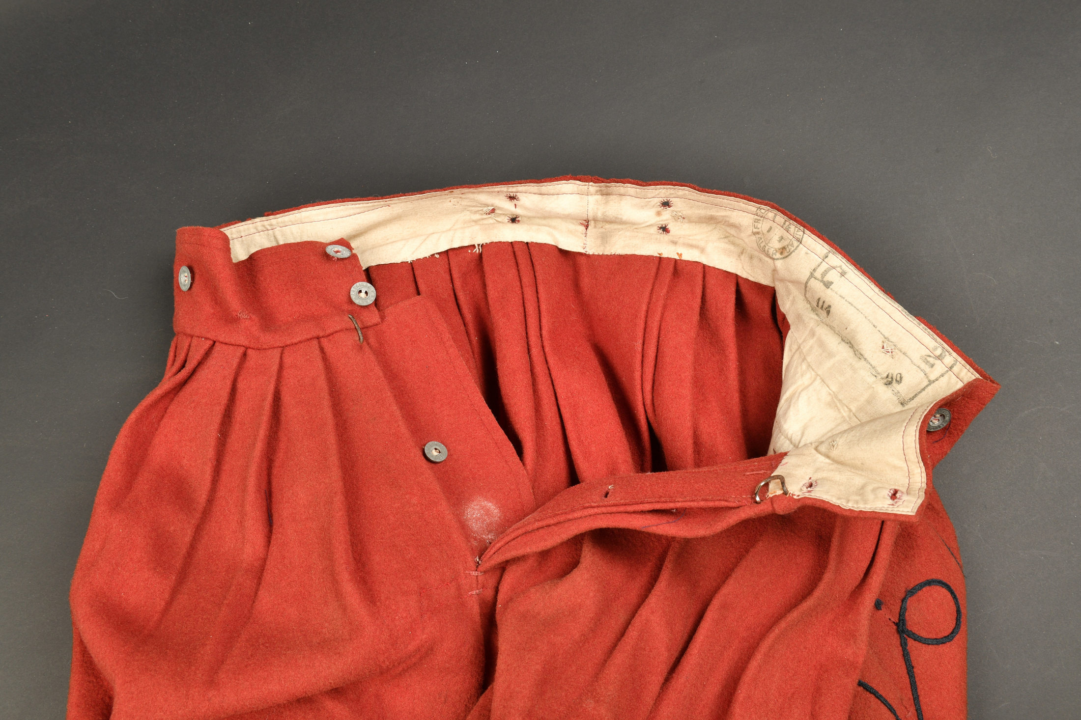 Pantalon de zouaves. | Aiolfi G.b.r.