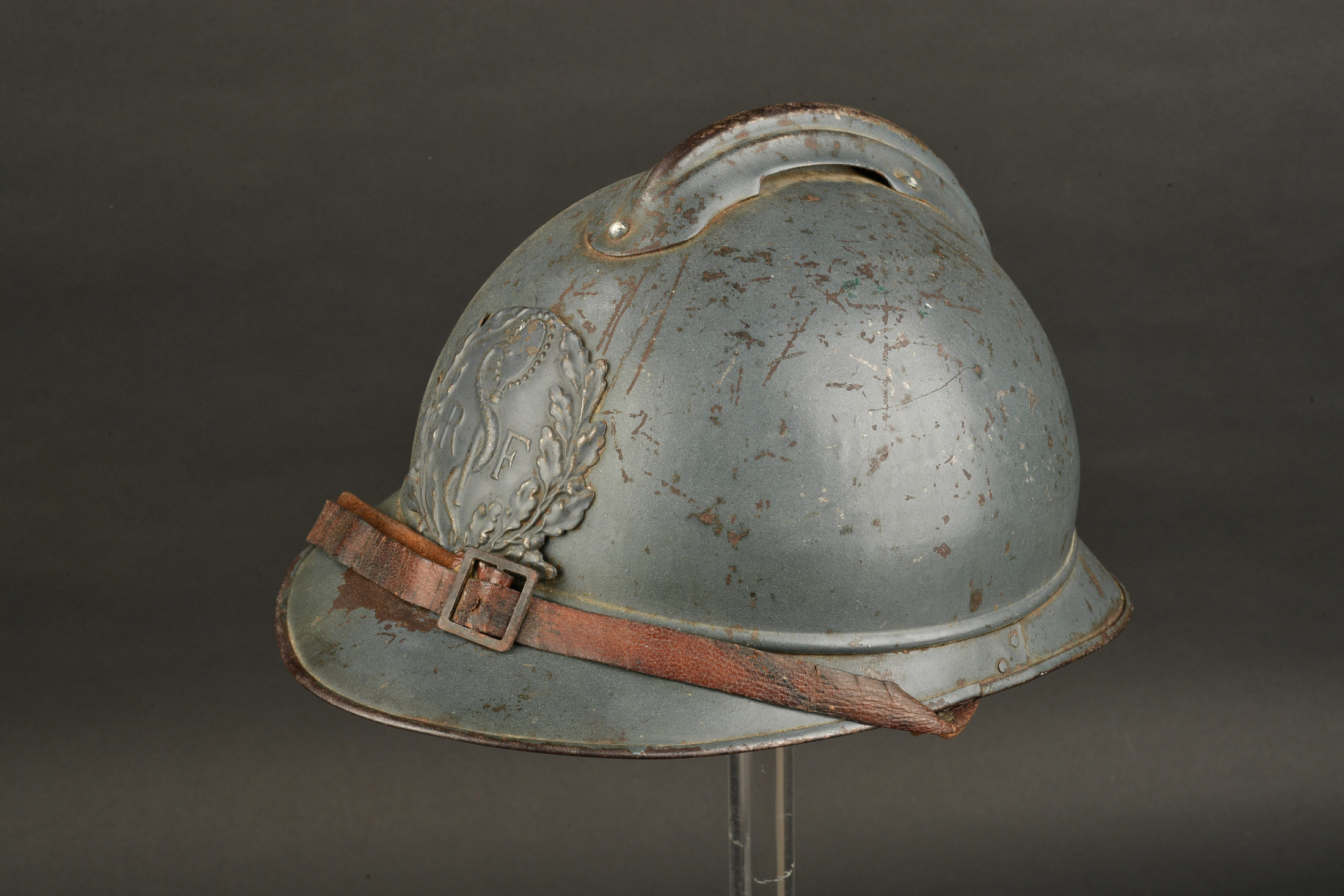 Casque Adrian 1915 service de santé. | Aiolfi G.b.r.