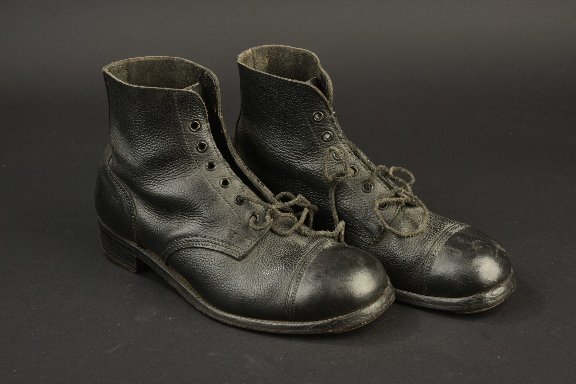 Brodequin britannique. | Aiolfi G.b.r.
