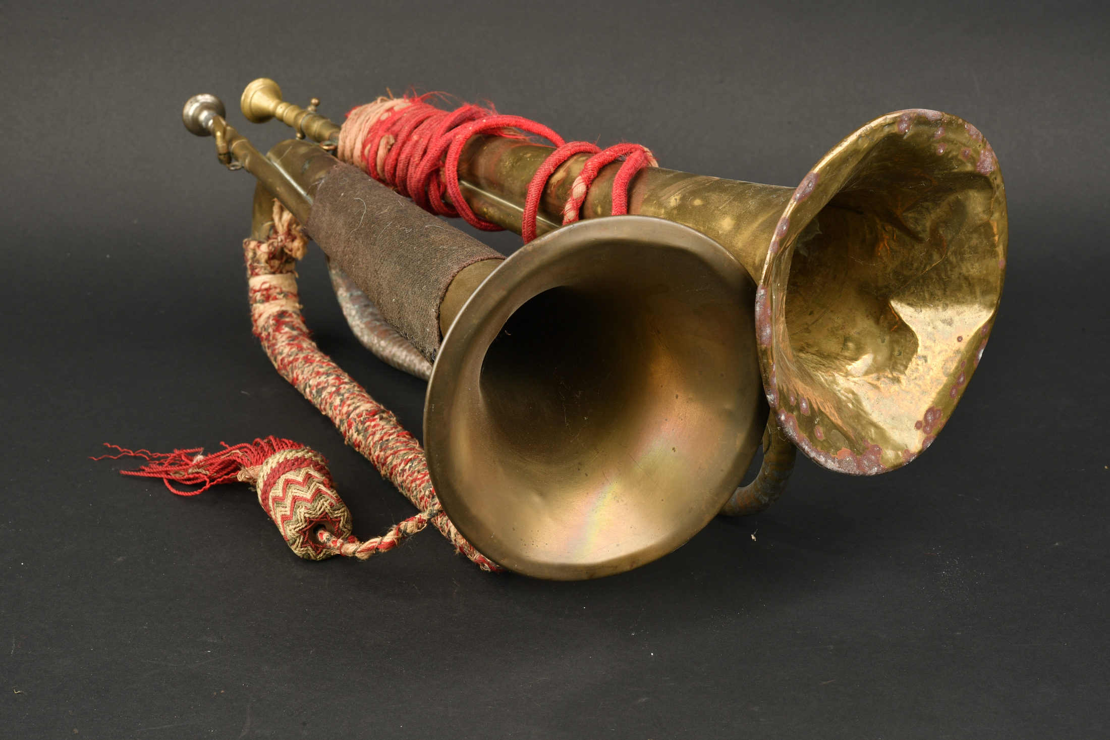 Ensemble de clairons réglementaires. | Aiolfi G.b.r.