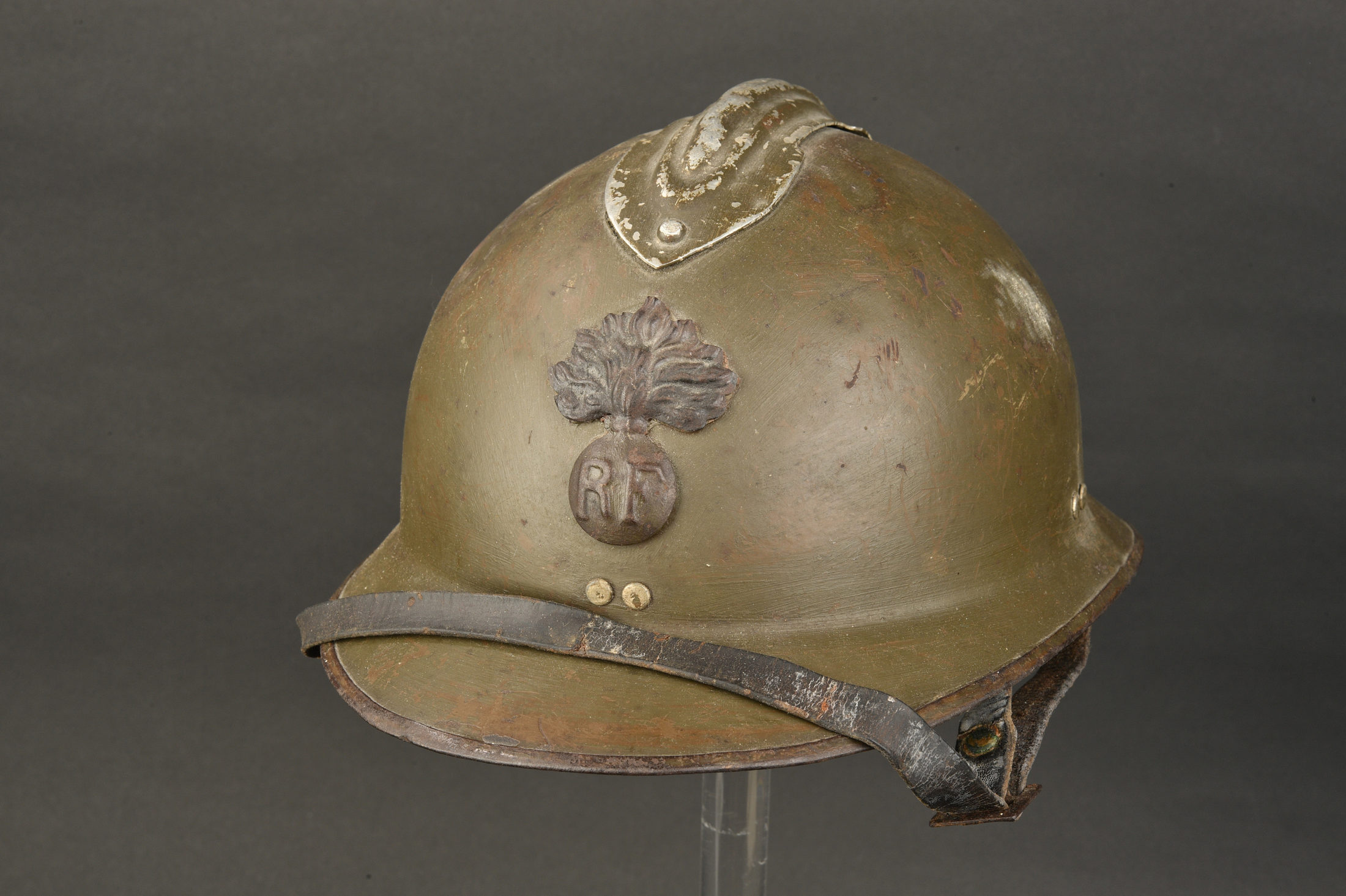 Ensemble de casques Adrian. | Aiolfi G.b.r.