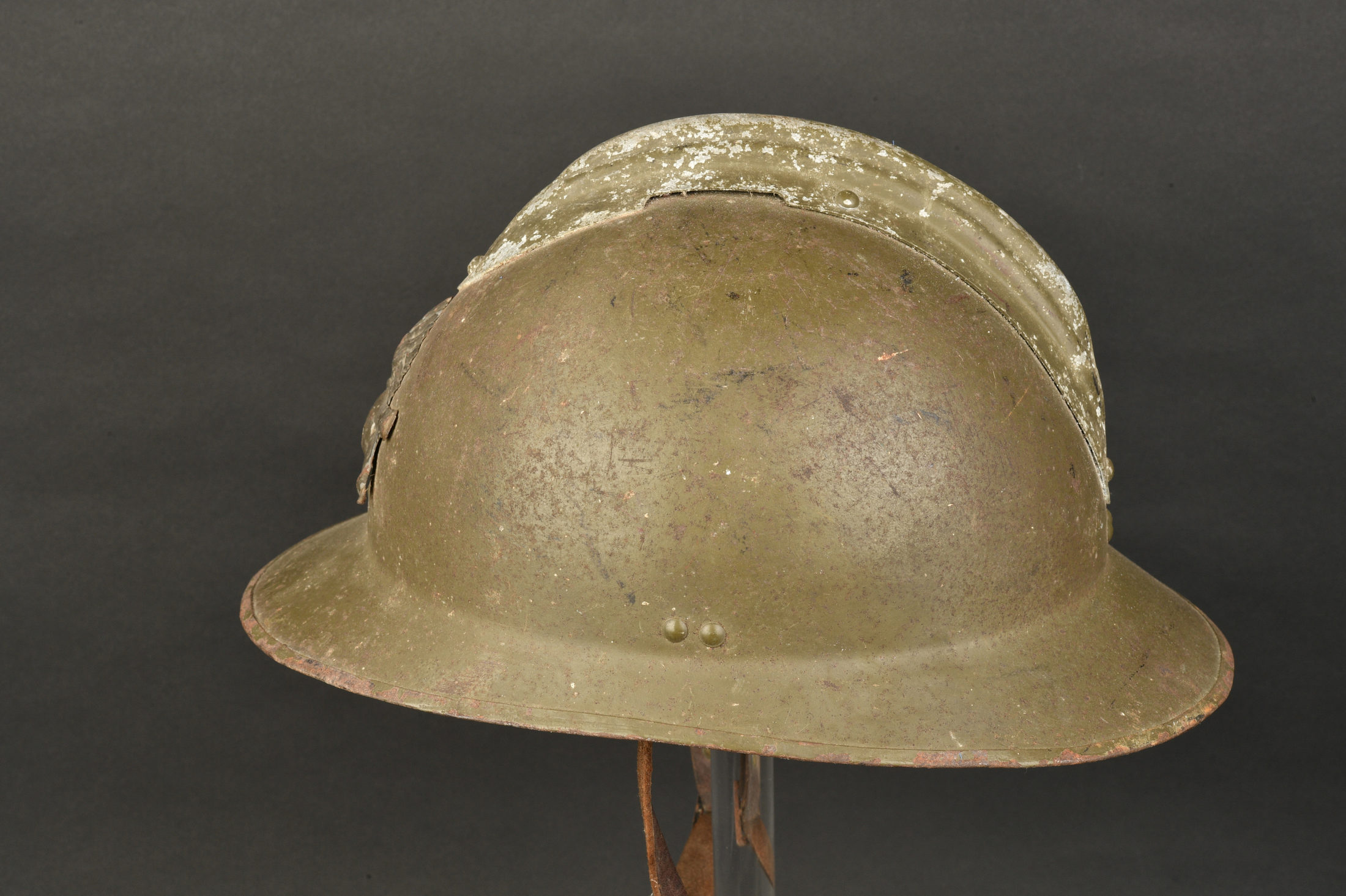 Ensemble de casques Adrian. | Aiolfi G.b.r.