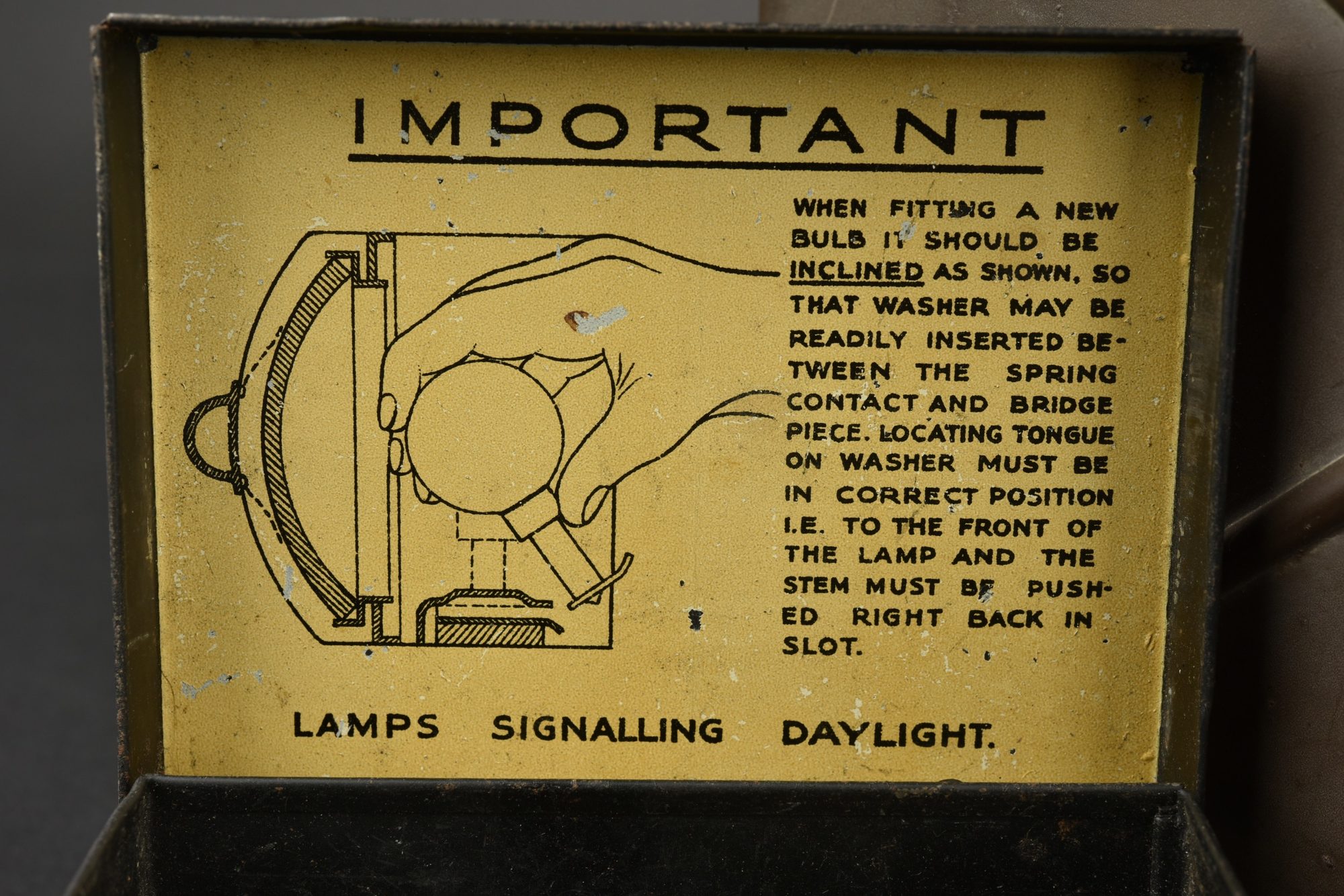 Lampe Signalling Daylight Short Range. | Aiolfi G.b.r.