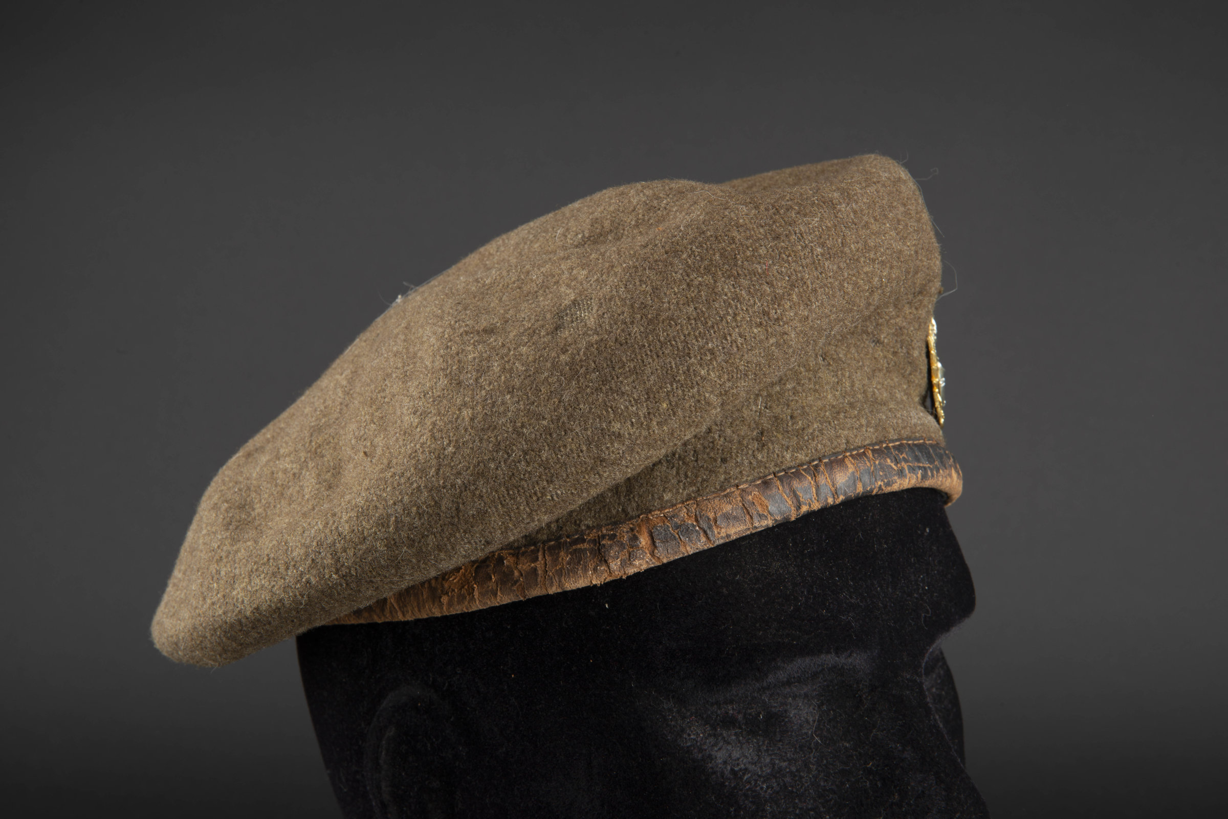 Béret du Royal Hamilton Light Infantry. | Aiolfi G.b.r.